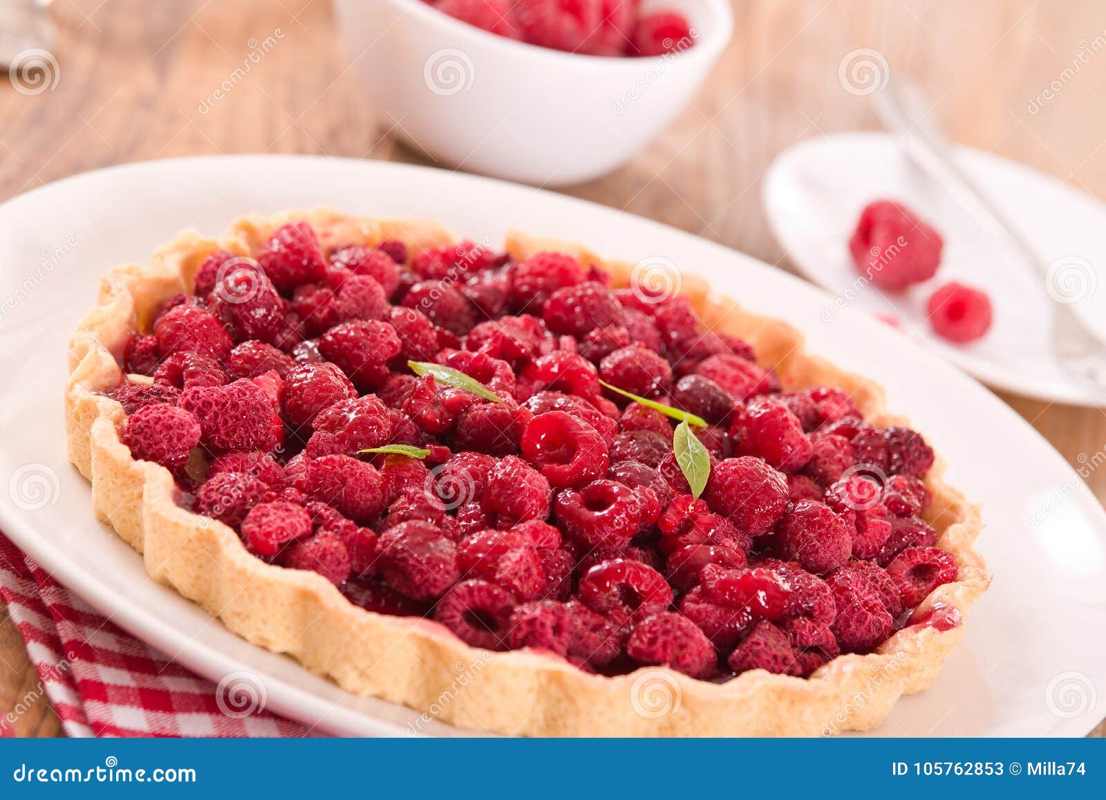 Raspberry tart. stock image. Image of fruit, breakfast - 105762853
