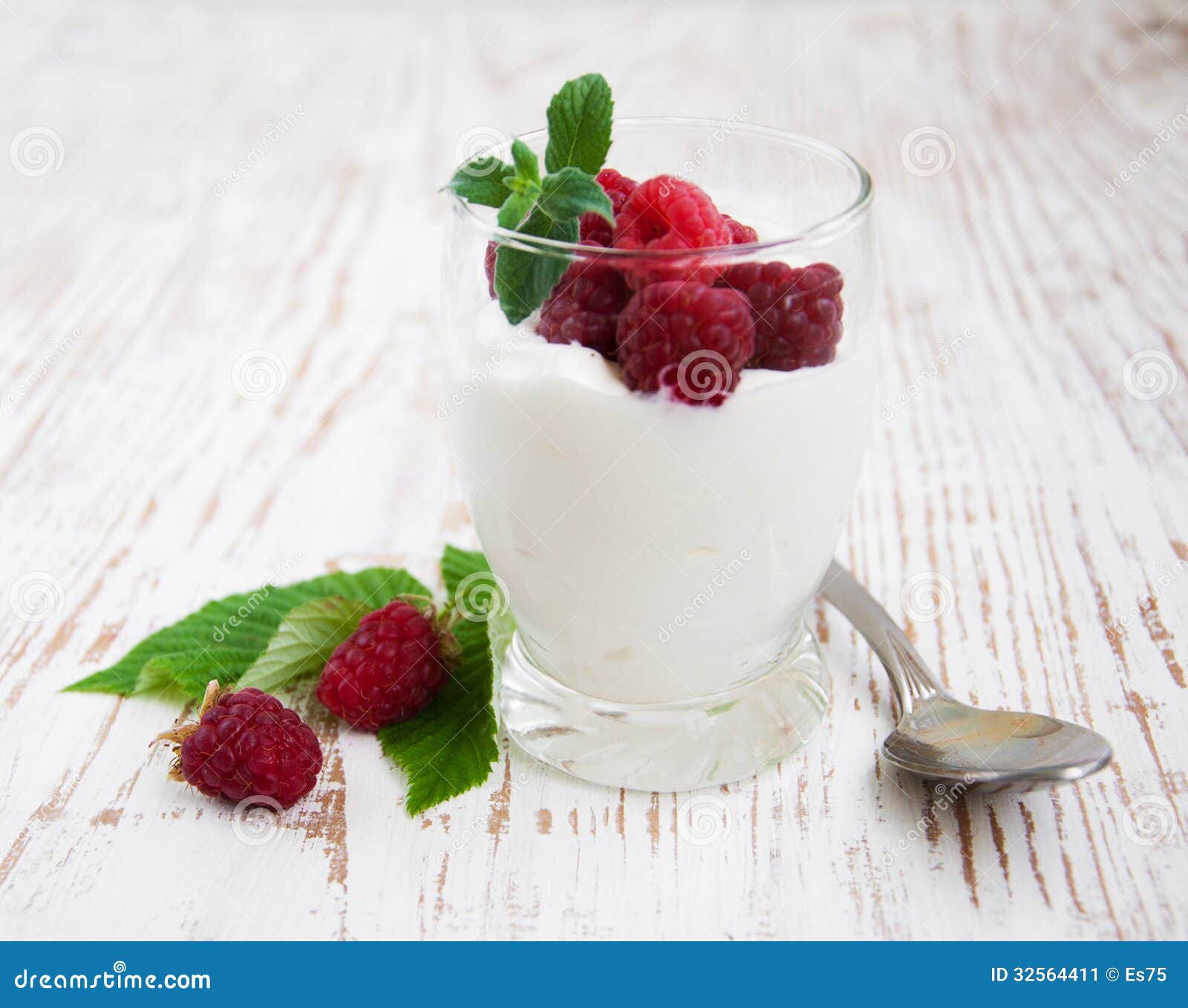 Raspberry Yogurt stock image. Image of food, leaf, raspberry - 32564411