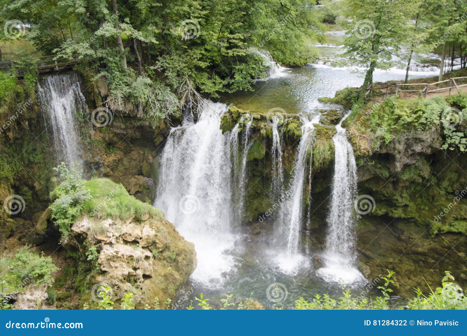Rastoke foto de stock. Imagem de caminhada, paisagem - 81284322