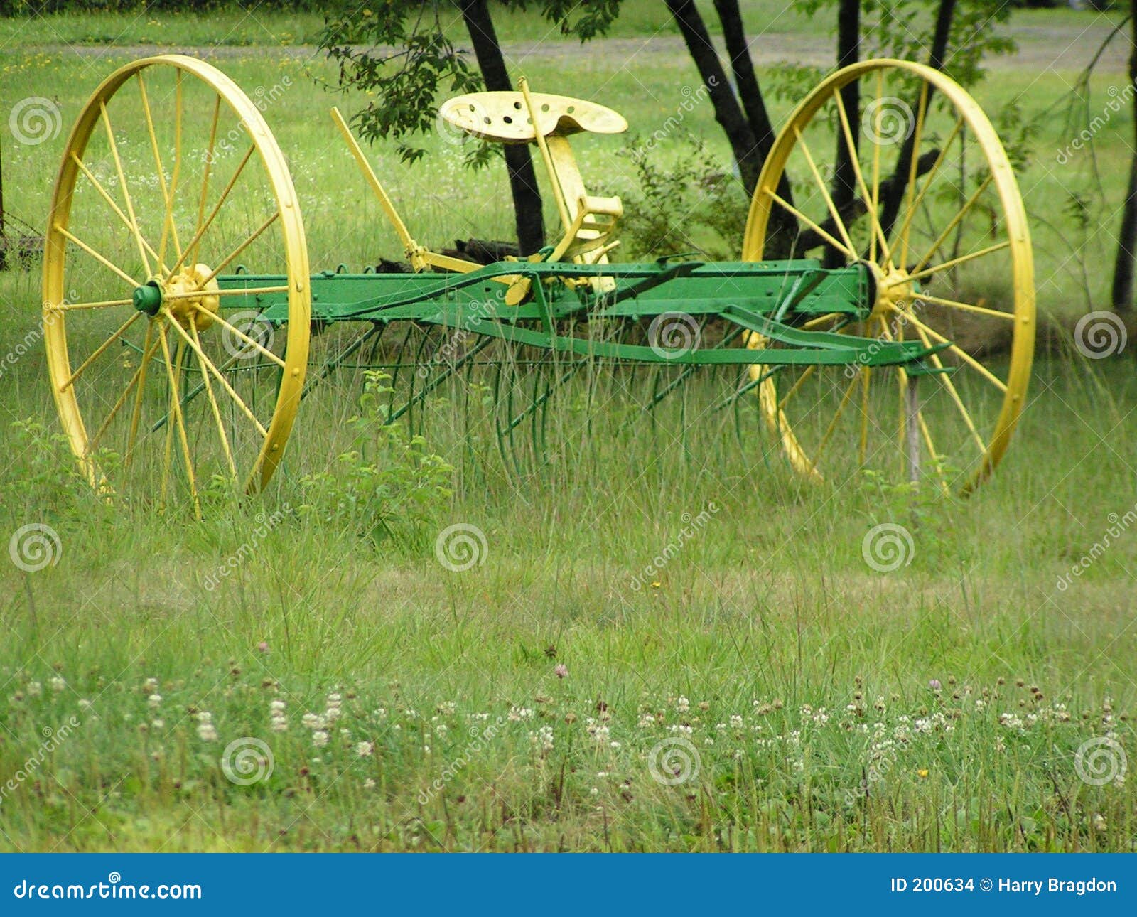 Rastrillo Del Tractor Imagen. Imagen: 200634