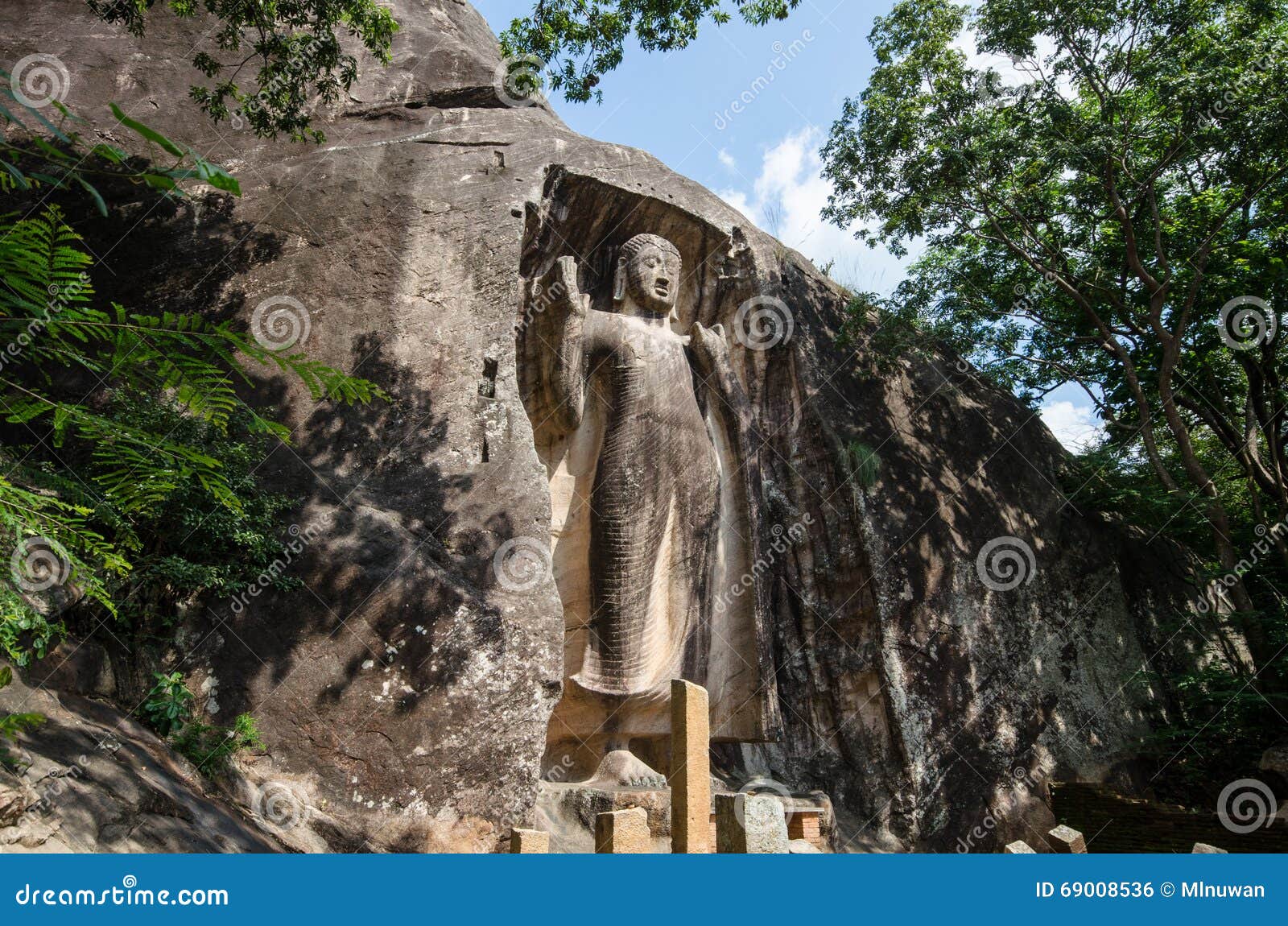 Raswehera, Sri Lanka stock photo. Image of carving, craft - 69008536