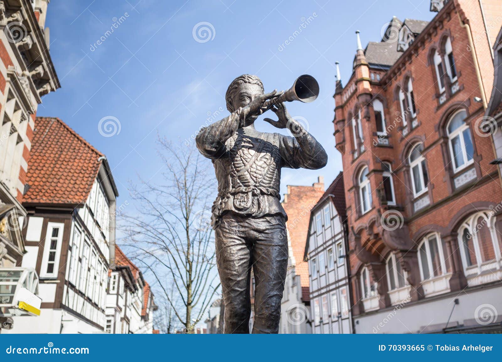 Rat Catcher Statue Hameln Germany Editorial Image - Image of ratcatcher ...