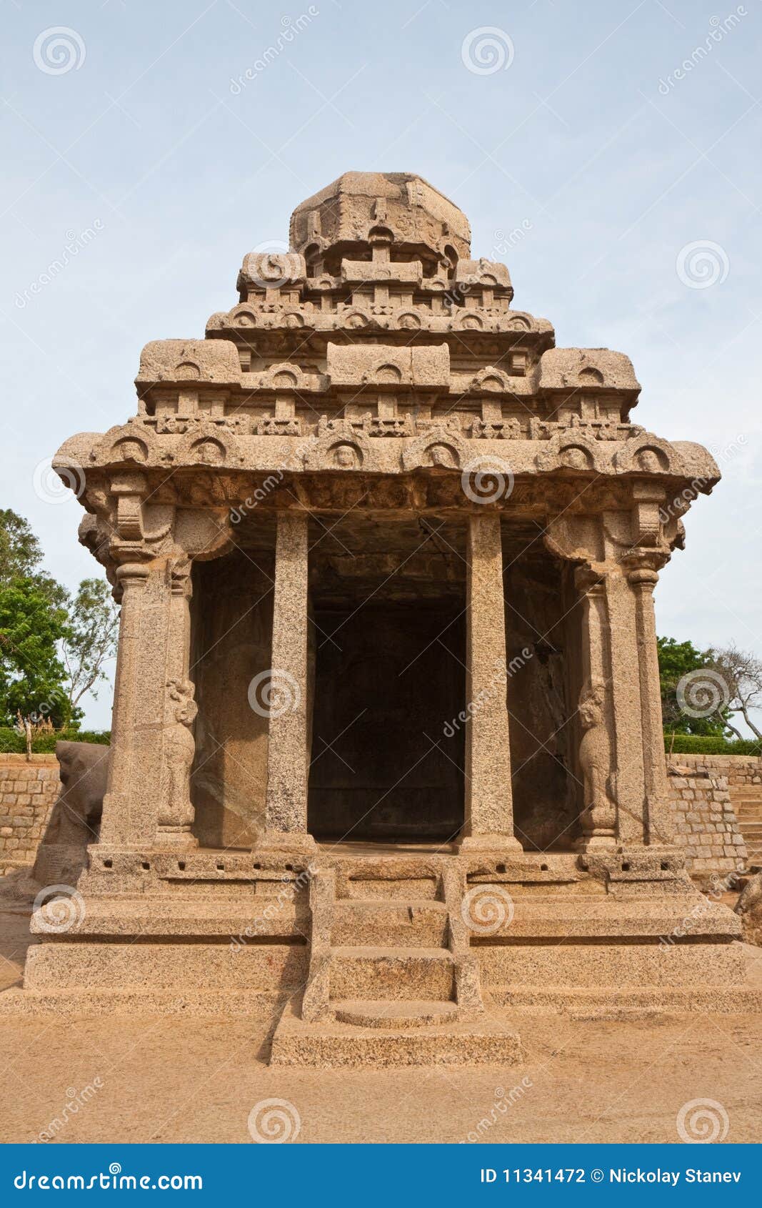 Ratha at Mahabalipuram stock photo. Image of artwork - 11341472