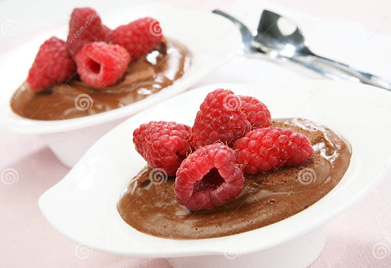 Rato do chocolate foto de stock. Imagem de cacau, framboesa - 14576668