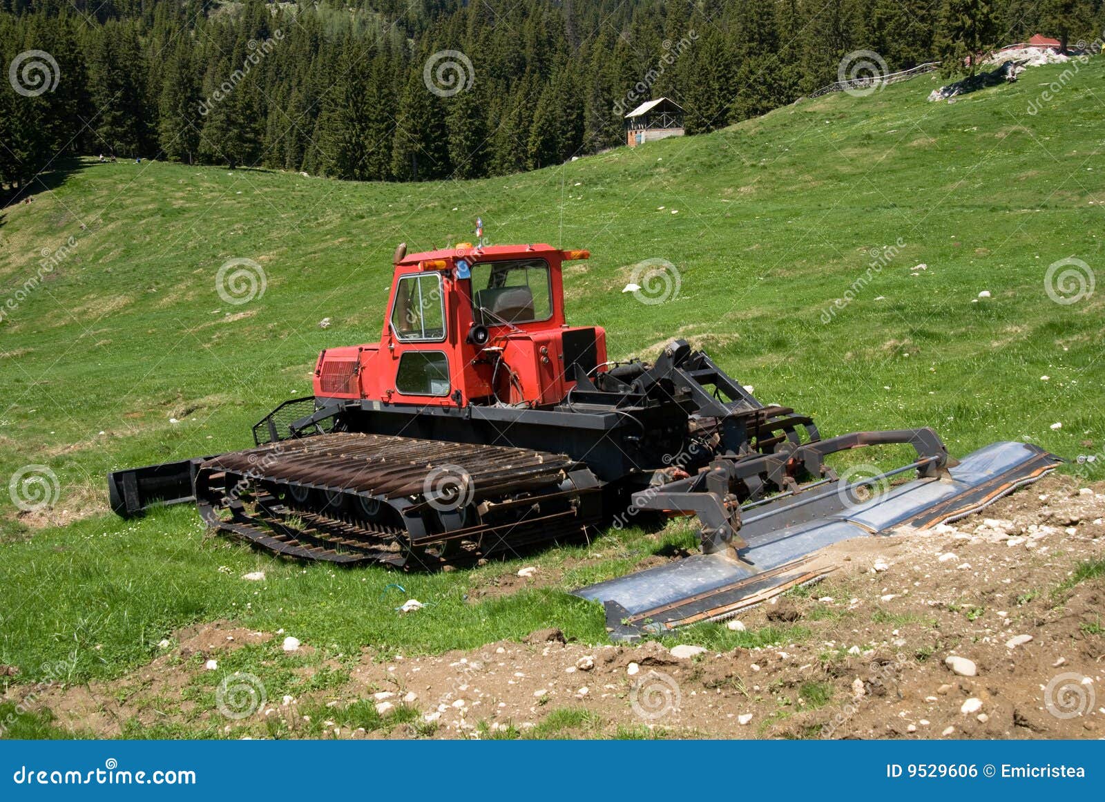 Ratrack Dans La Ressource De Montagne Photo stock - Image du rouge ...