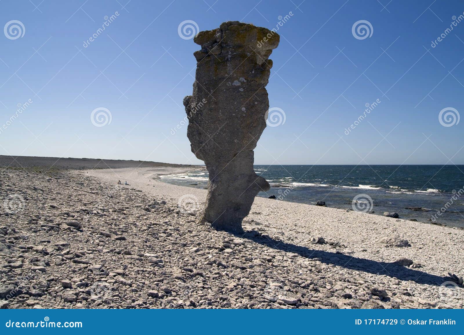 Rauk imagen de archivo. Imagen de suecia, verano, standing - 17174729