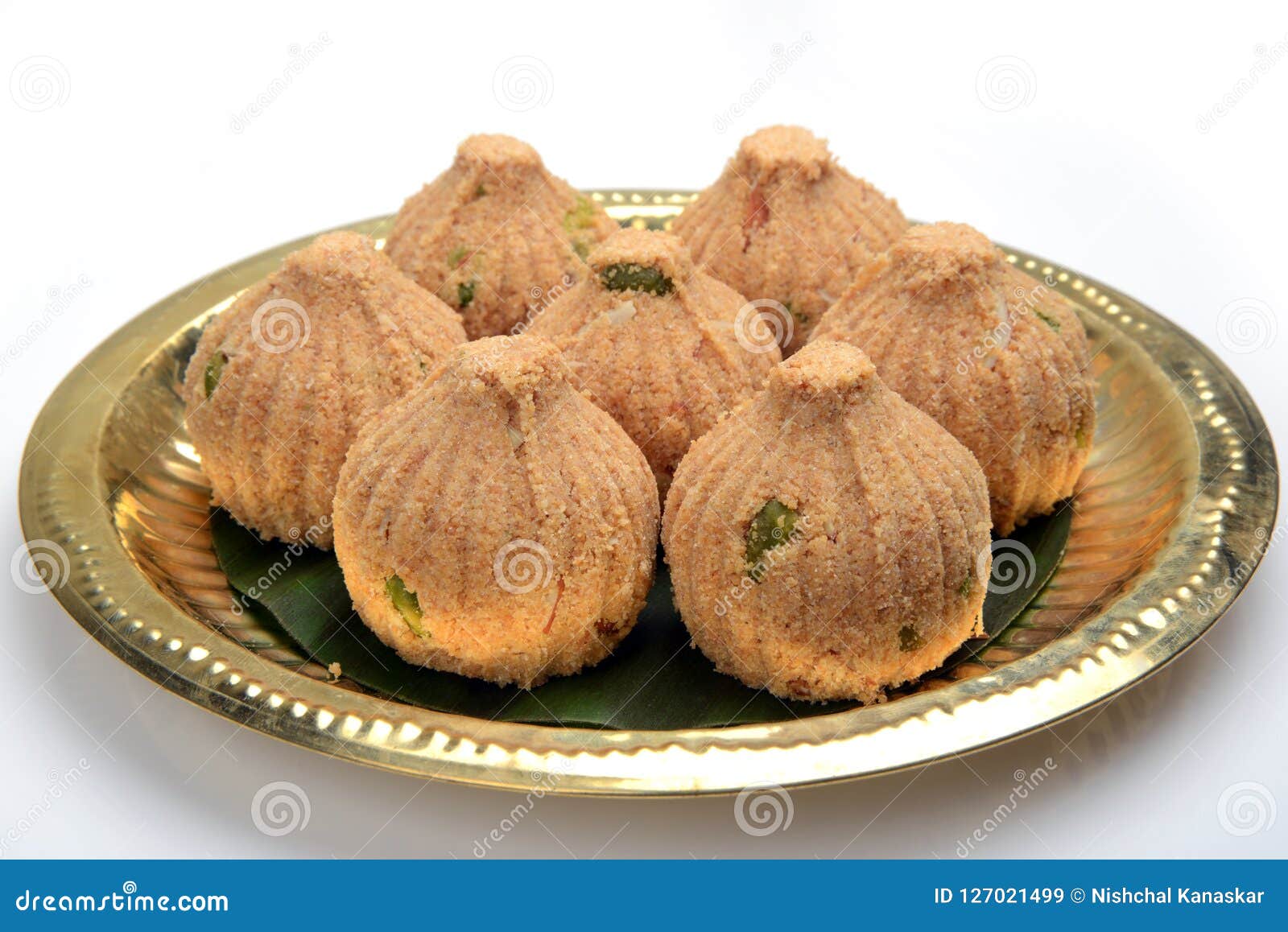 Rava Y Frutas Secas Modak, Un Dulce Tradicional De Maharashtrian Imagen ...