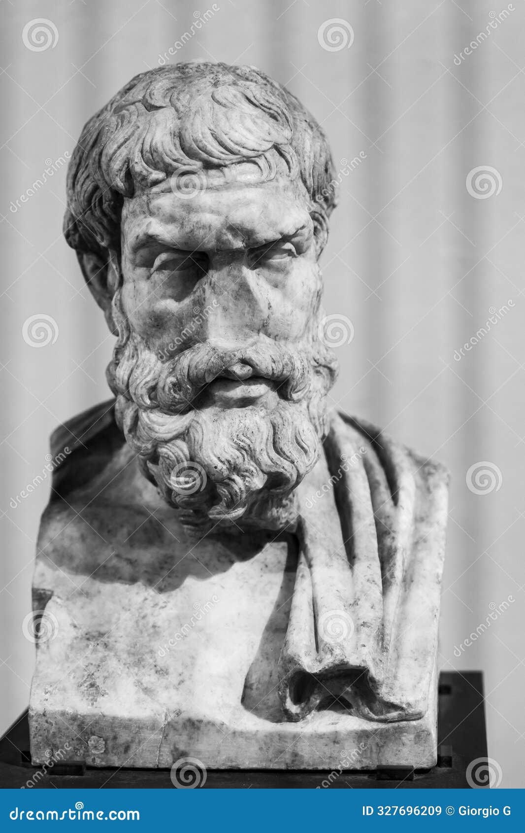Black and White Photo of Bust of Ancient Roman Man in Ruins Editorial ...