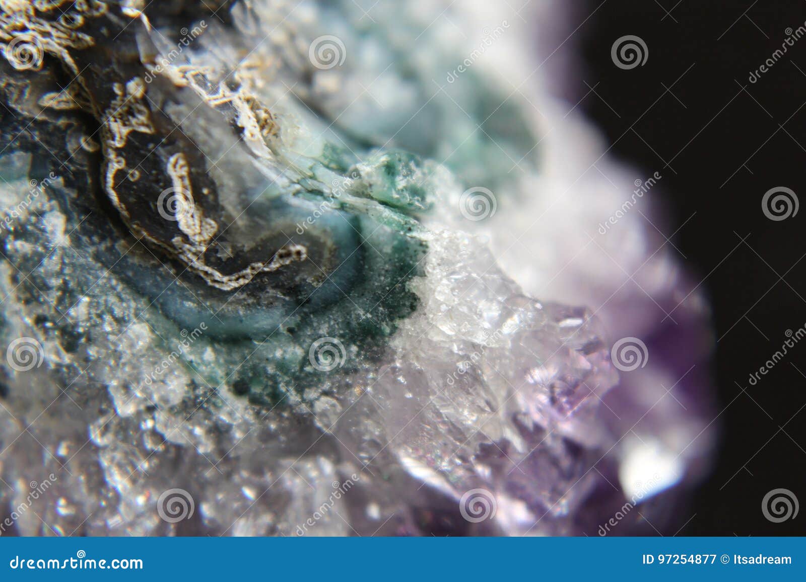 Raw Amethyst druse stock image. Image of deco, close - 97254877