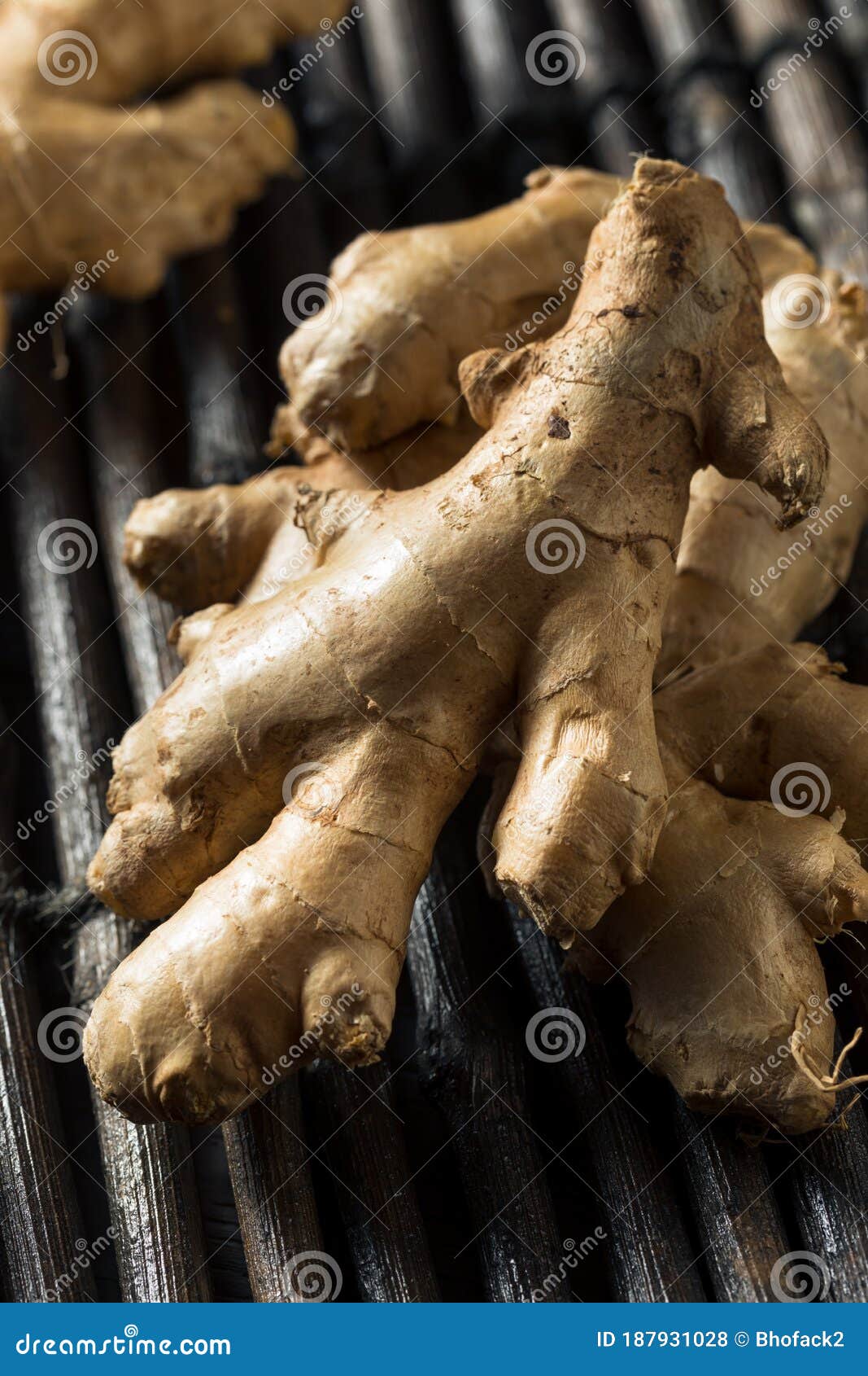 Raw Brown Organic Ginger Root Stock Photo - Image of health, cuisine ...
