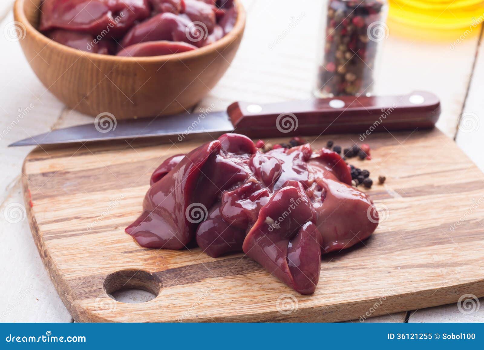 Raw chicken liver stock image. Image of duck, table, poultry - 36121255