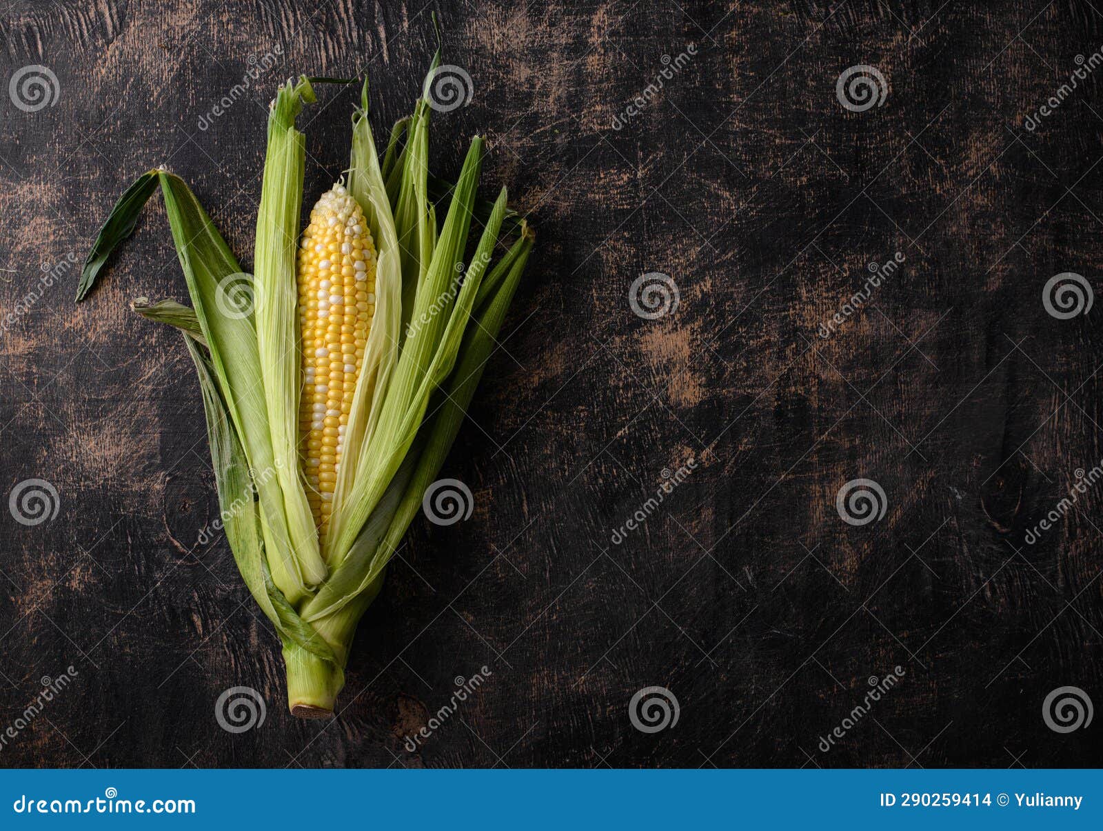 Raw Corn on Black Background Stock Photo - Image of style, dark: 290259414
