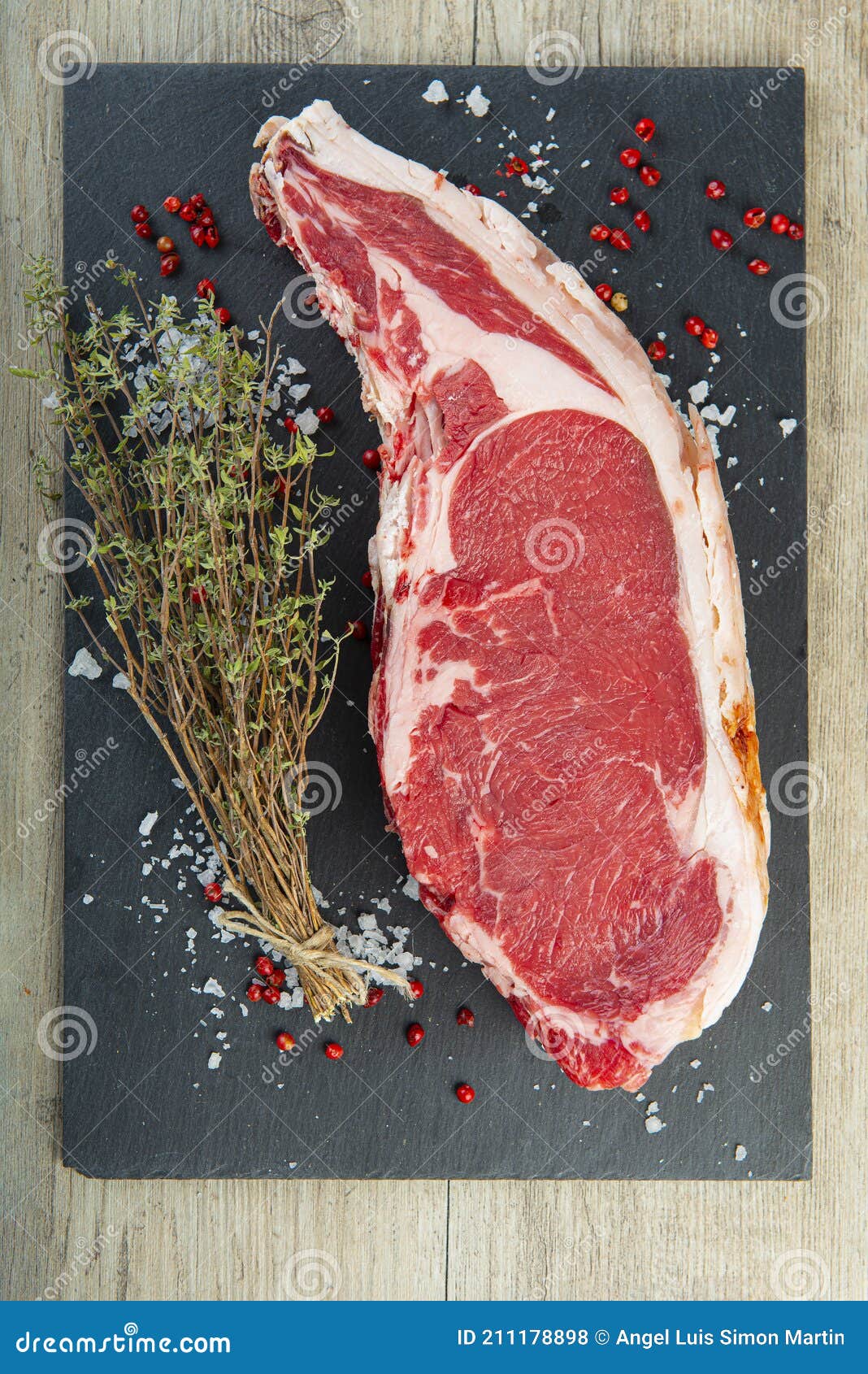 Raw entrecote stock photo. Image of bobine, salt, angus - 211178898