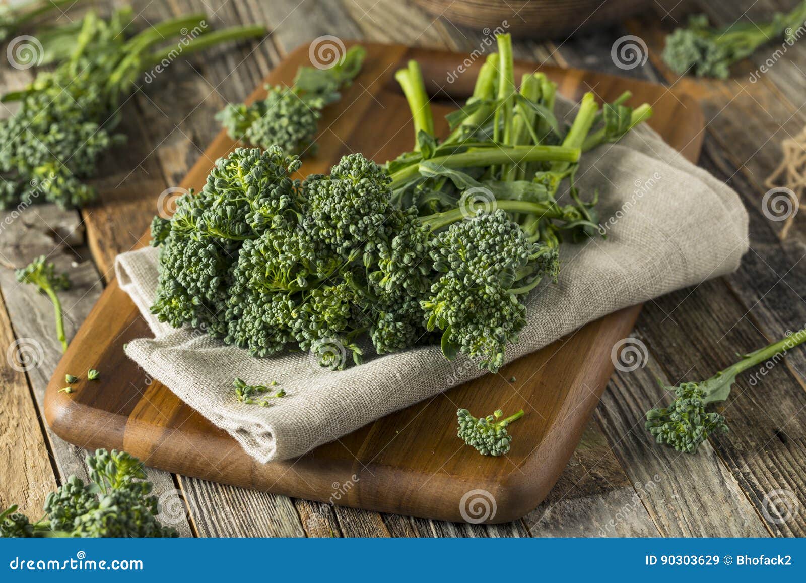 Raw Green Organic Broccolini Stock Image - Image of food, nutrition ...