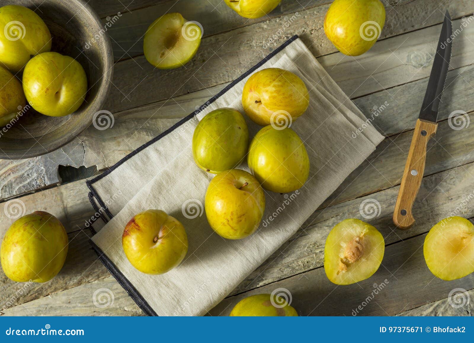 Raw Green Organic Pluots stock image. Image of nutritious - 97375671
