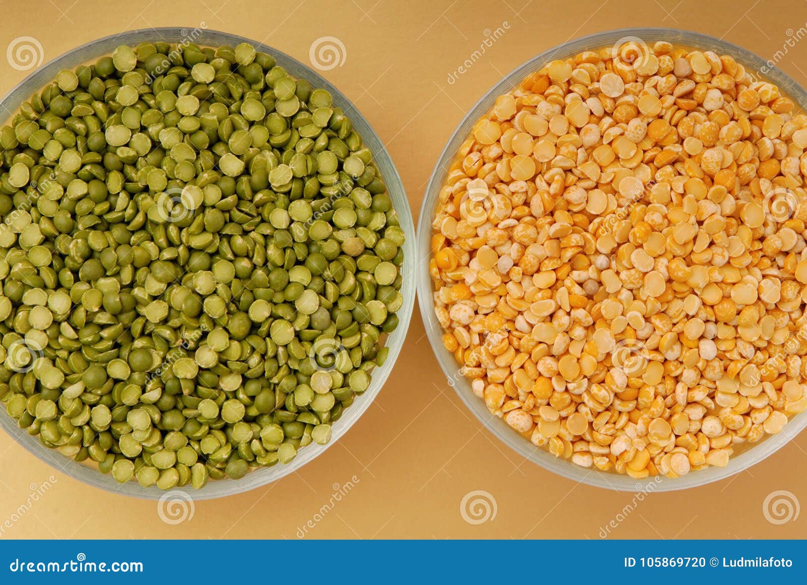 Green Pea and Yellow Pea, Split Peas Stock Photo - Image of food, beans ...