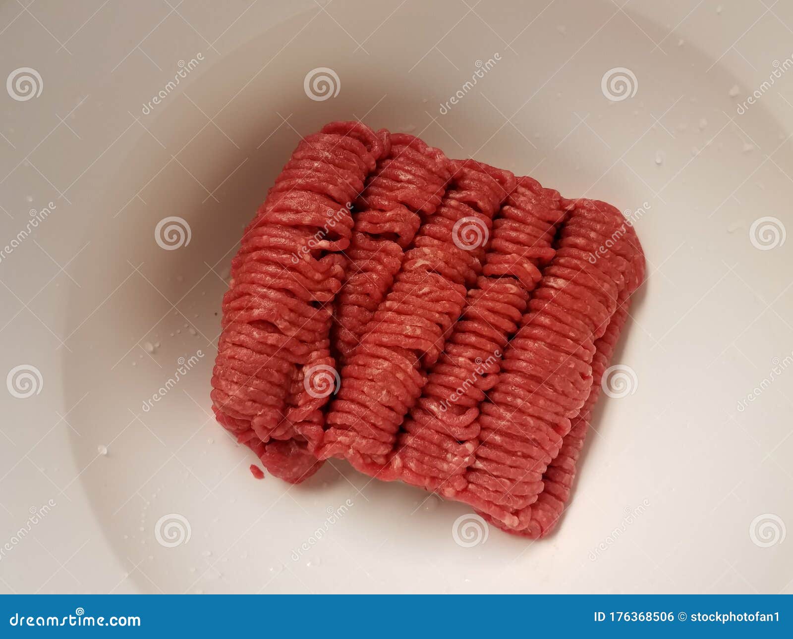 Raw Ground Beef Meat in White Container Stock Photo - Image of dinner ...