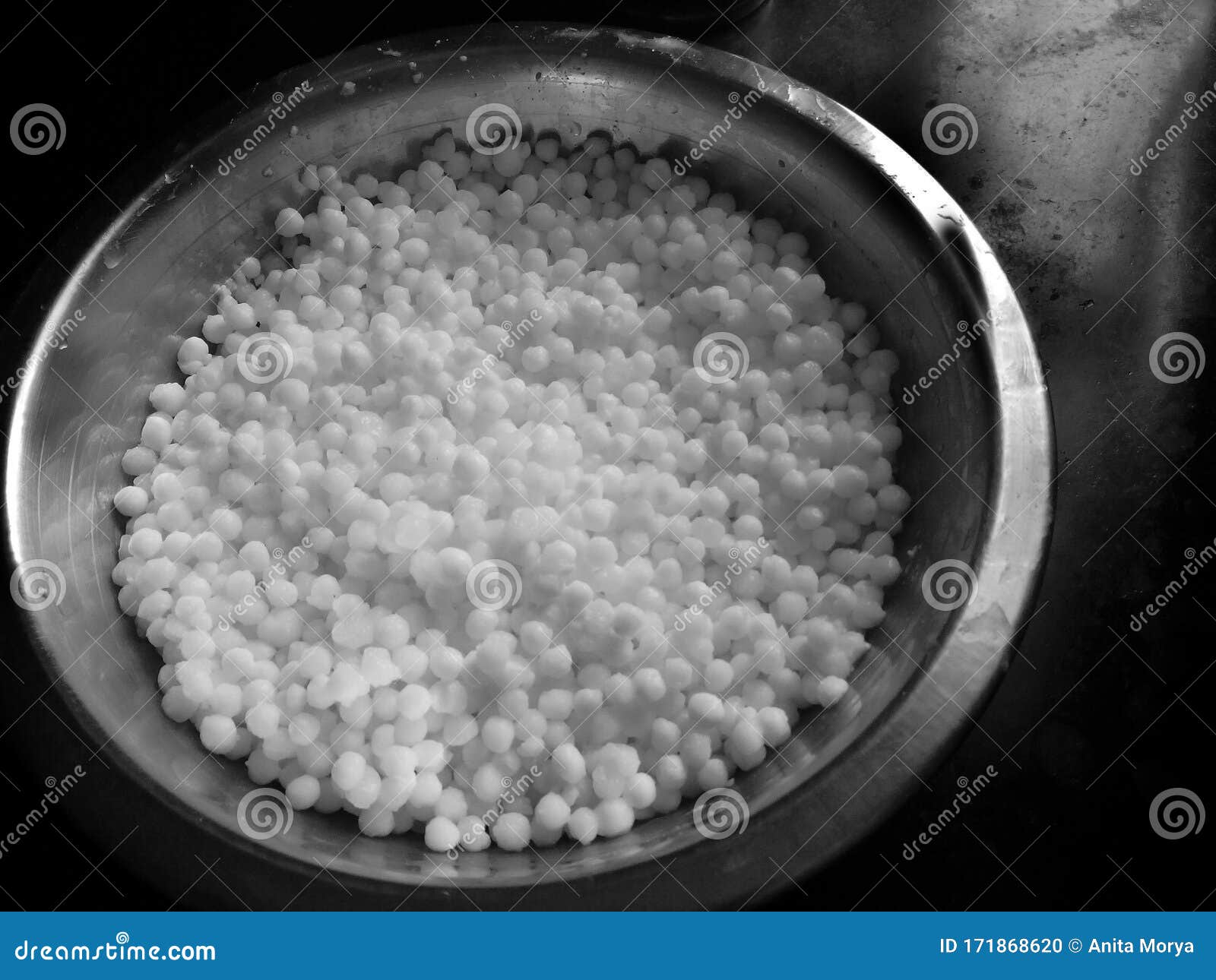 Sago Balls Filled With Minced Pork And Sweet Pickled Radish Served As ...
