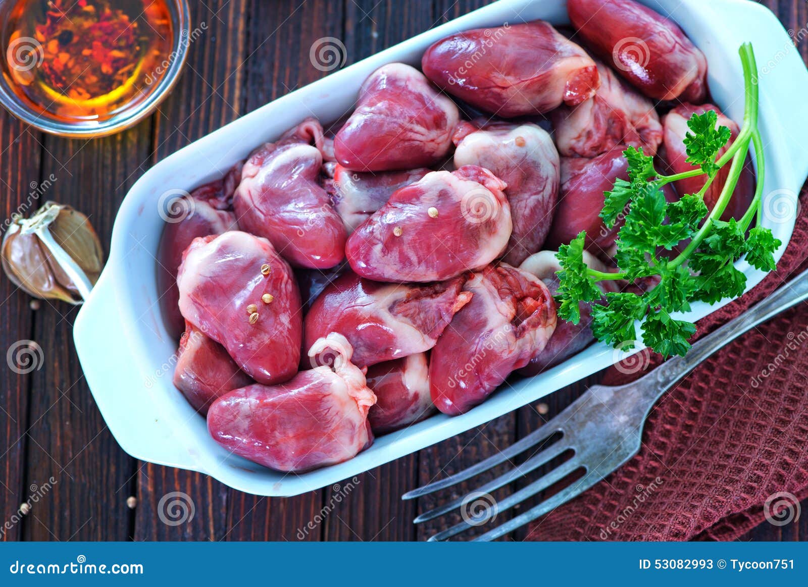 Raw hearts stock image. Image of bowl, bird, innards - 53082993