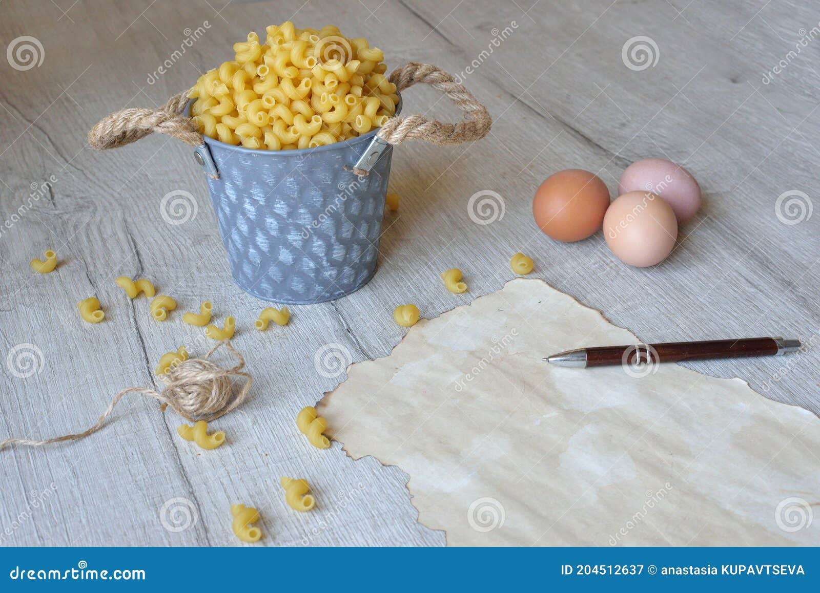 Noodles Bucket Stock Photos - Free & Royalty-Free Stock Photos from ...