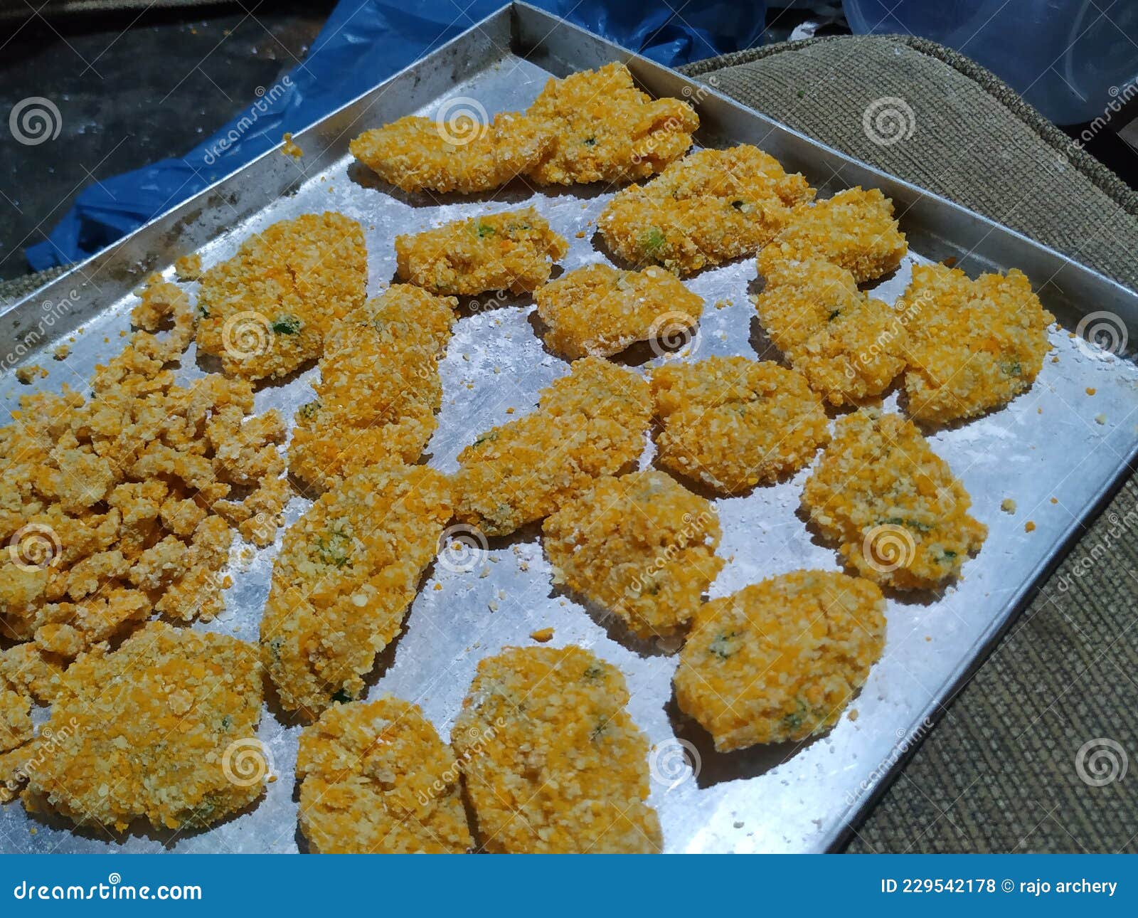 Raw Nuggets Ready To Be Steamed Stock Photo - Image of ready, nuggets ...