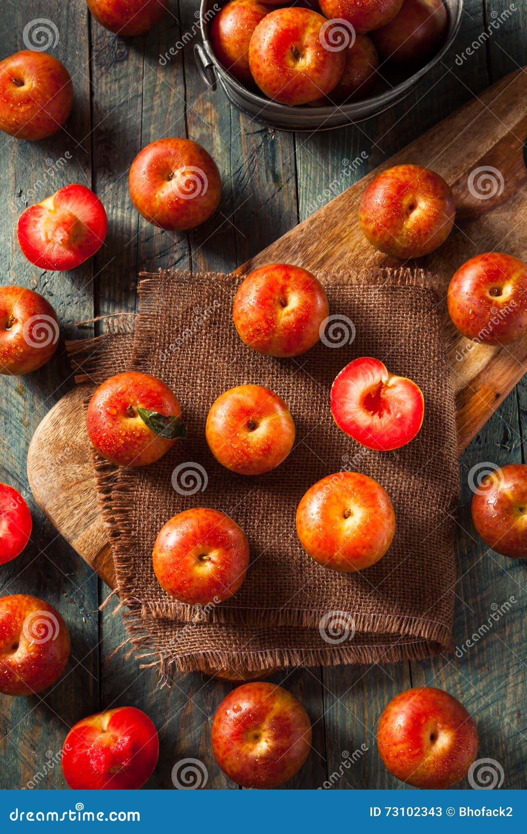 Raw Organic Dinosaur Egg Pluots Stock Image - Image of slice, pluot ...
