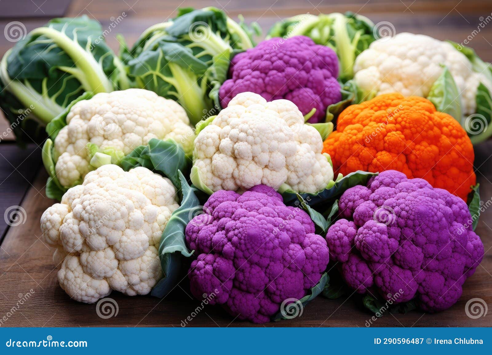 Raw Organic Multi Colored Cauliflower Stock Illustration - Illustration ...