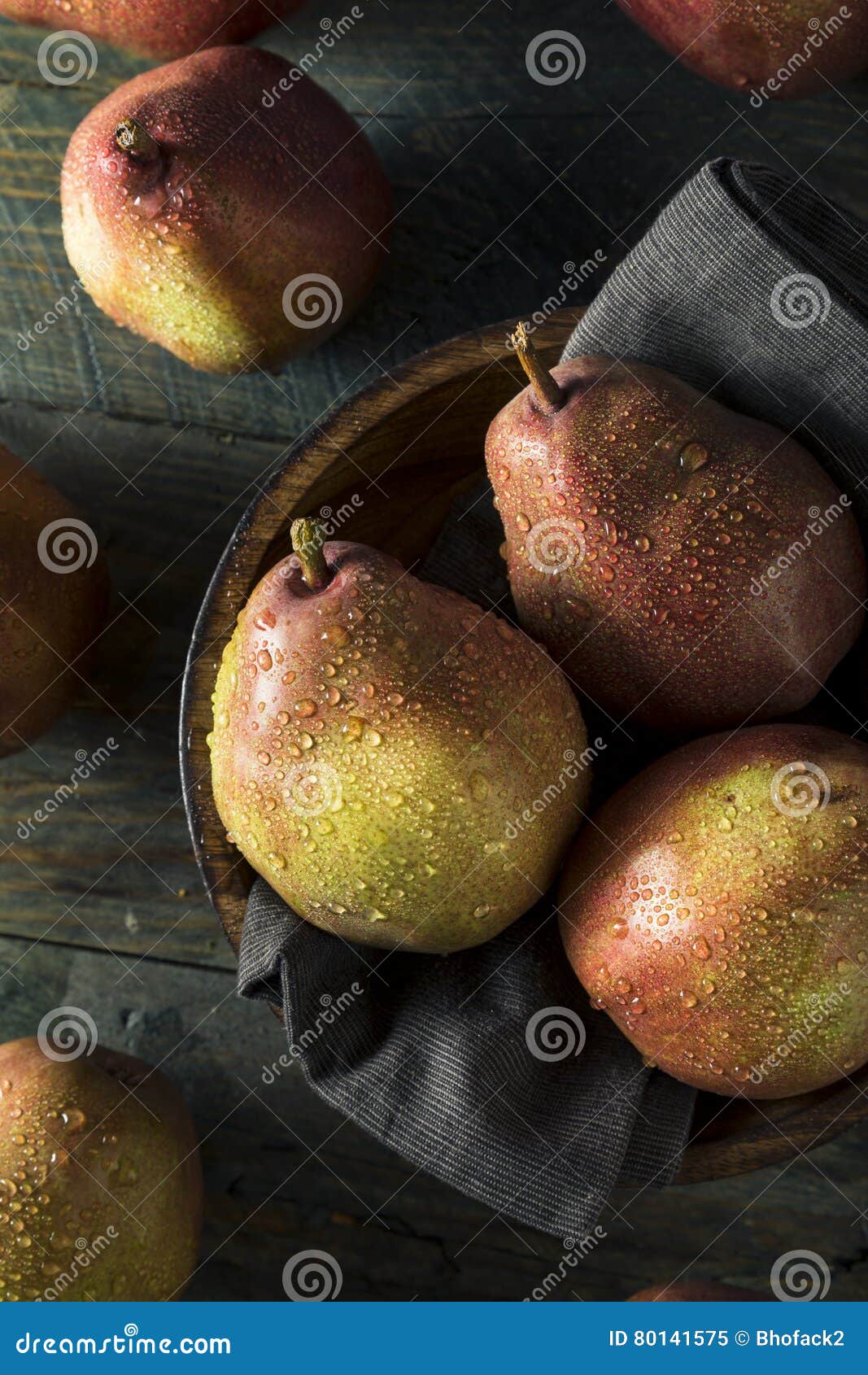Raw Organic Red Anjou Pears Stock Image - Image of anjou, ingredient ...