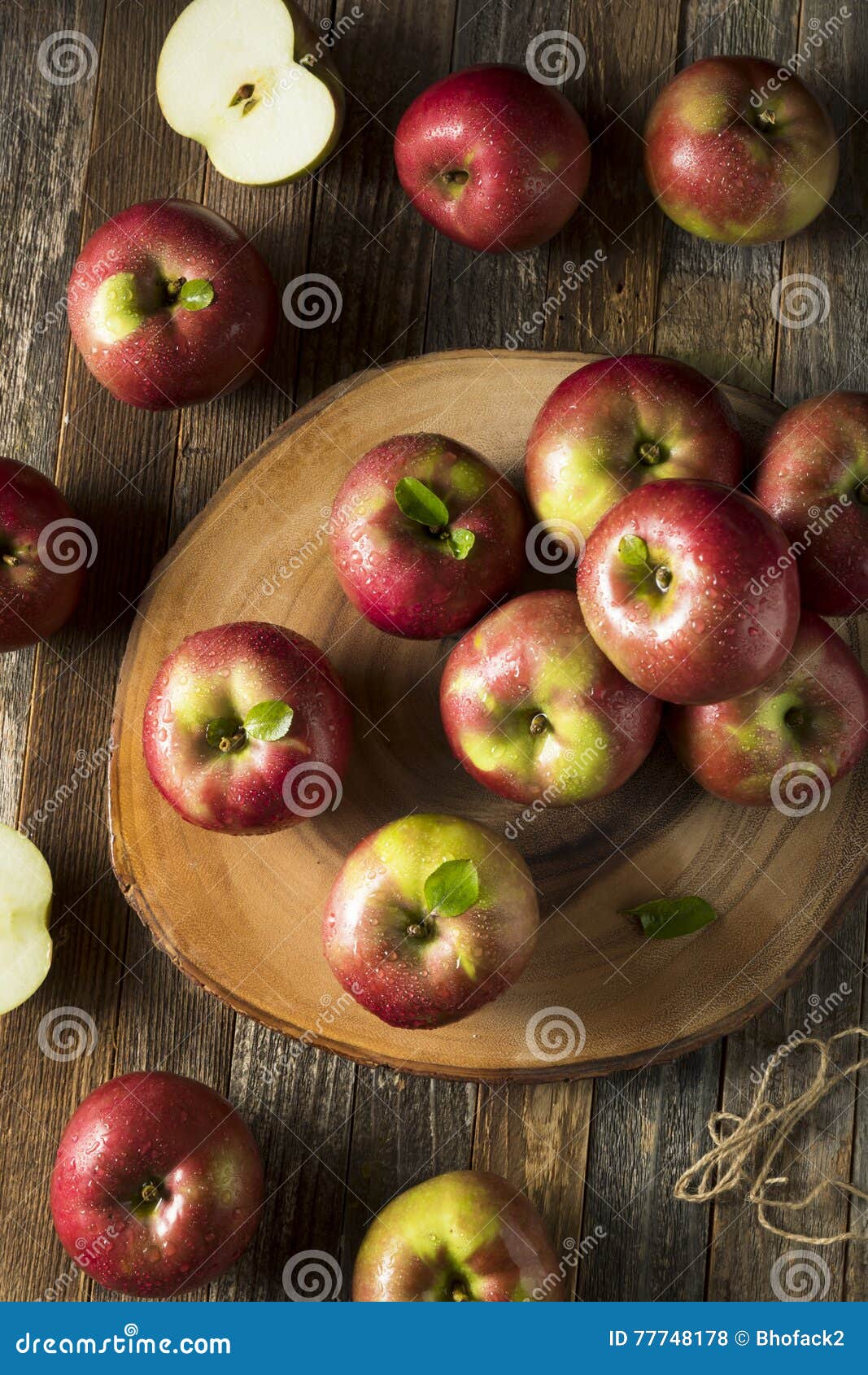 Raw Organic Red Mcintosh Apples Stock Photo - Image of green, market ...