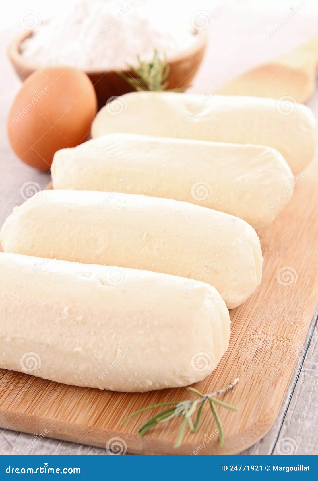 Raw quenelles stock image. Image of lunch, preparation - 24771921