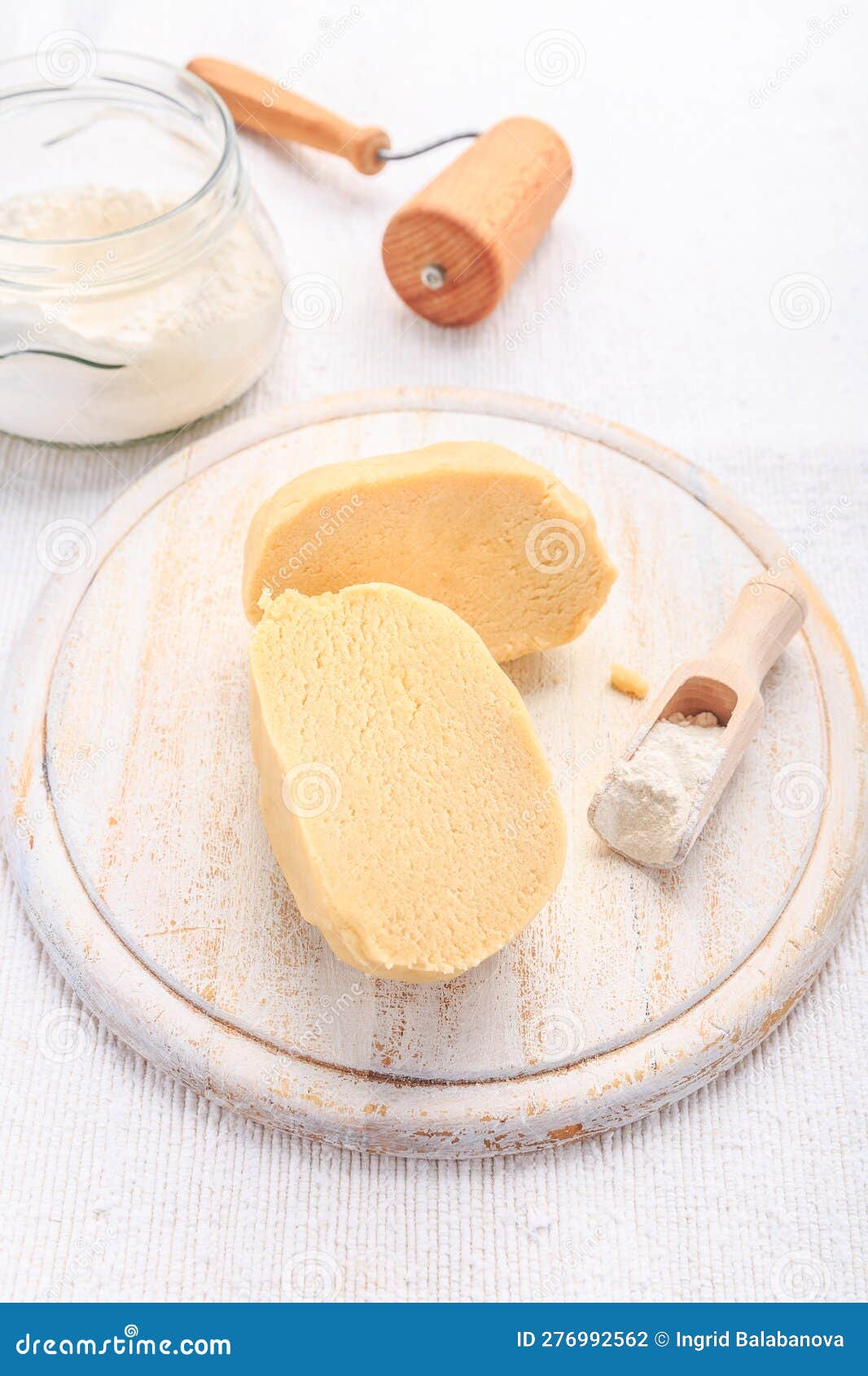 Raw Shortcrust Pastry , Fresh Prepared Dough with Flour Stock Photo ...