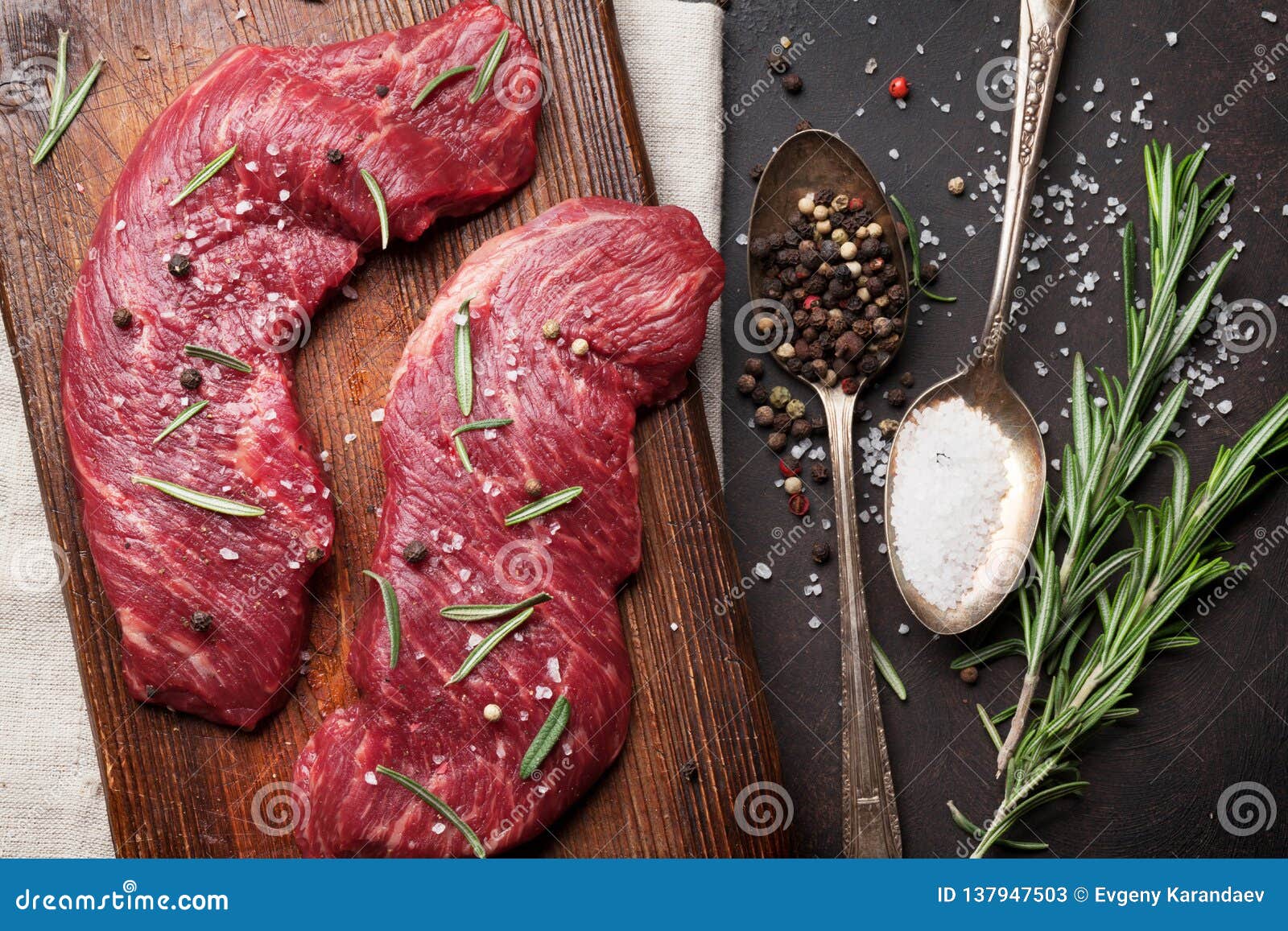 Raw Top Blade or Denver Steak Stock Image - Image of salt, dark: 137947503