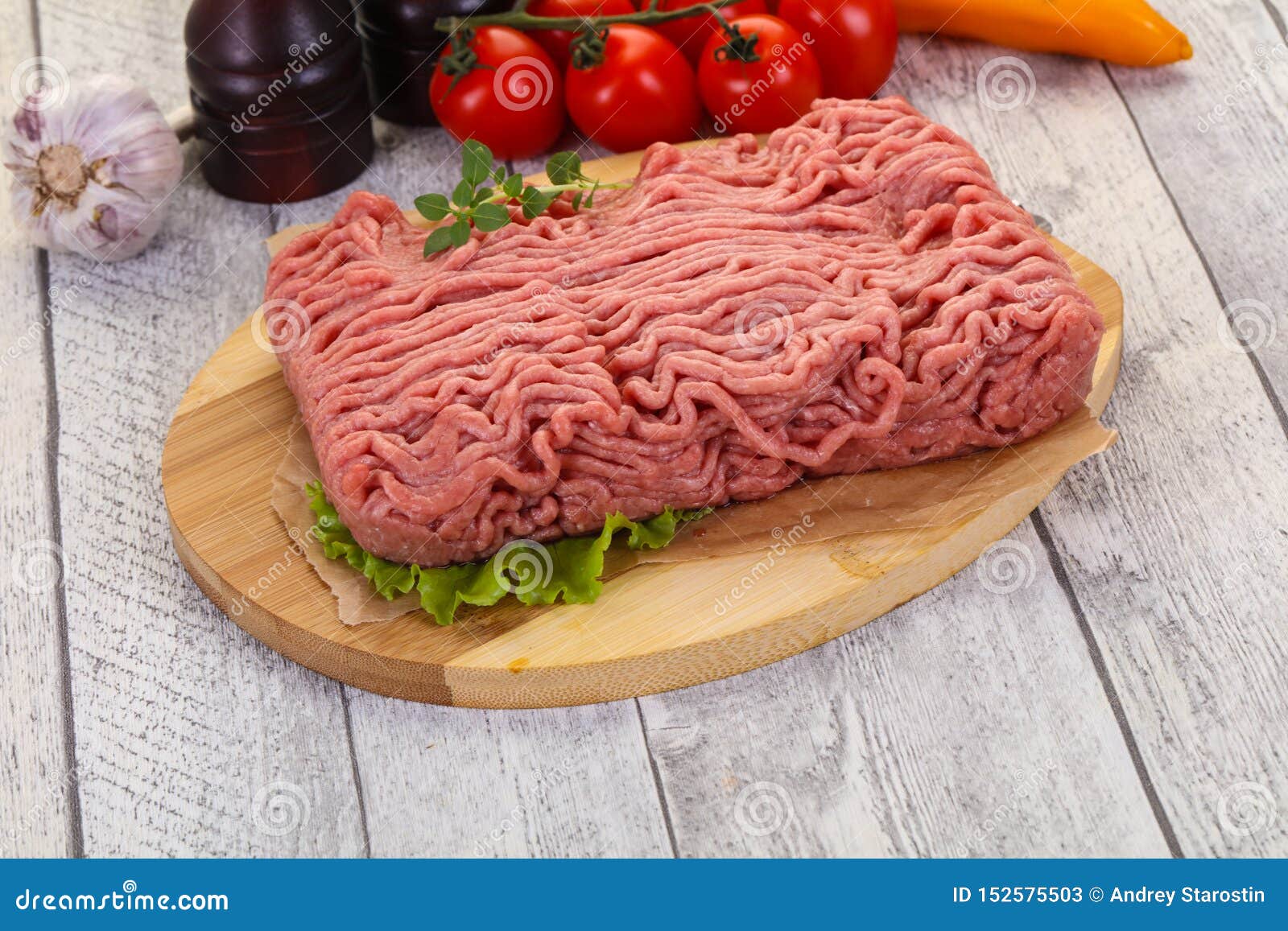 Raw turkey minced meat stock image. Image of chicken - 152575503
