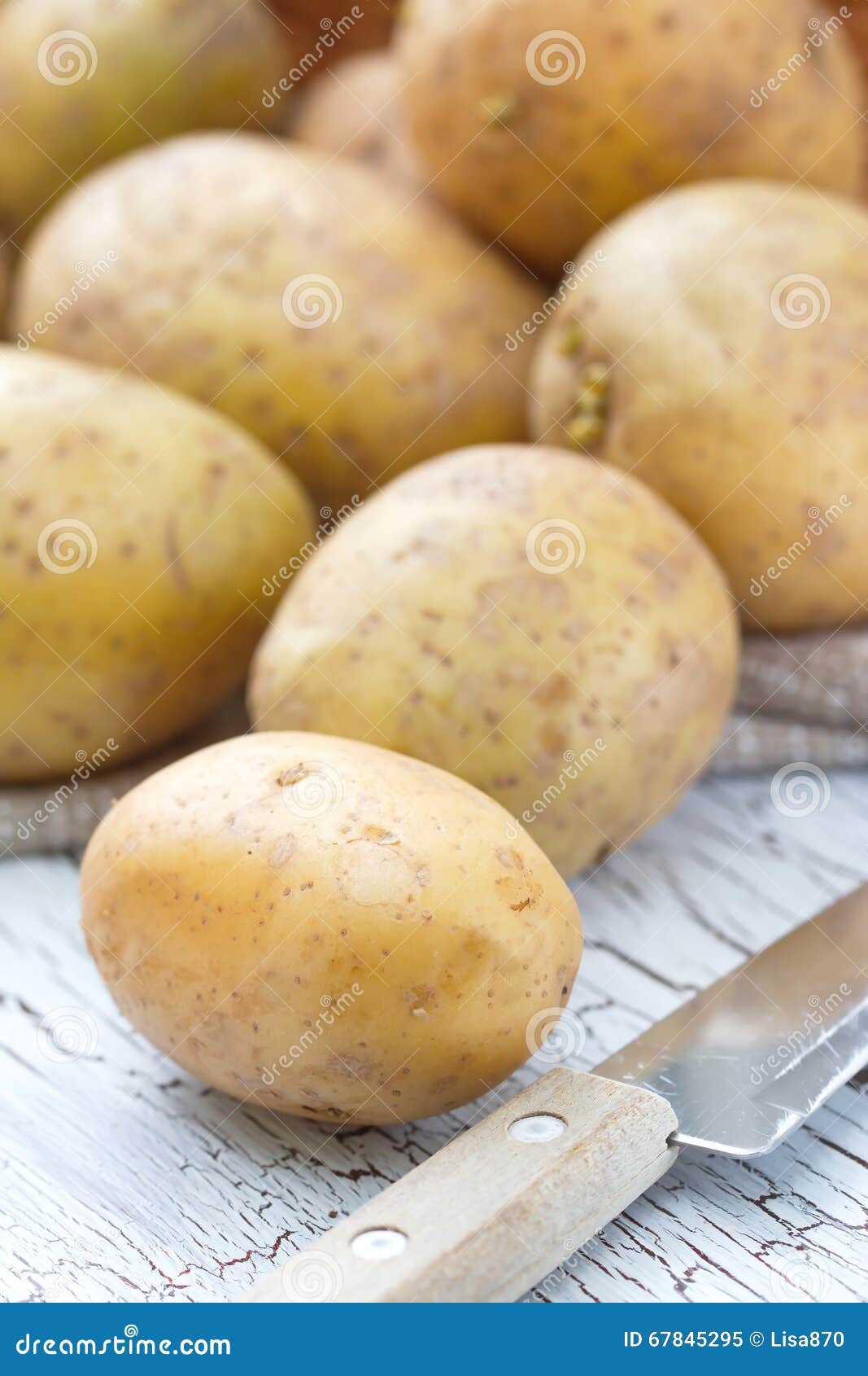 Raw unpeeled potatoes stock image. Image of taters, pile - 67845295