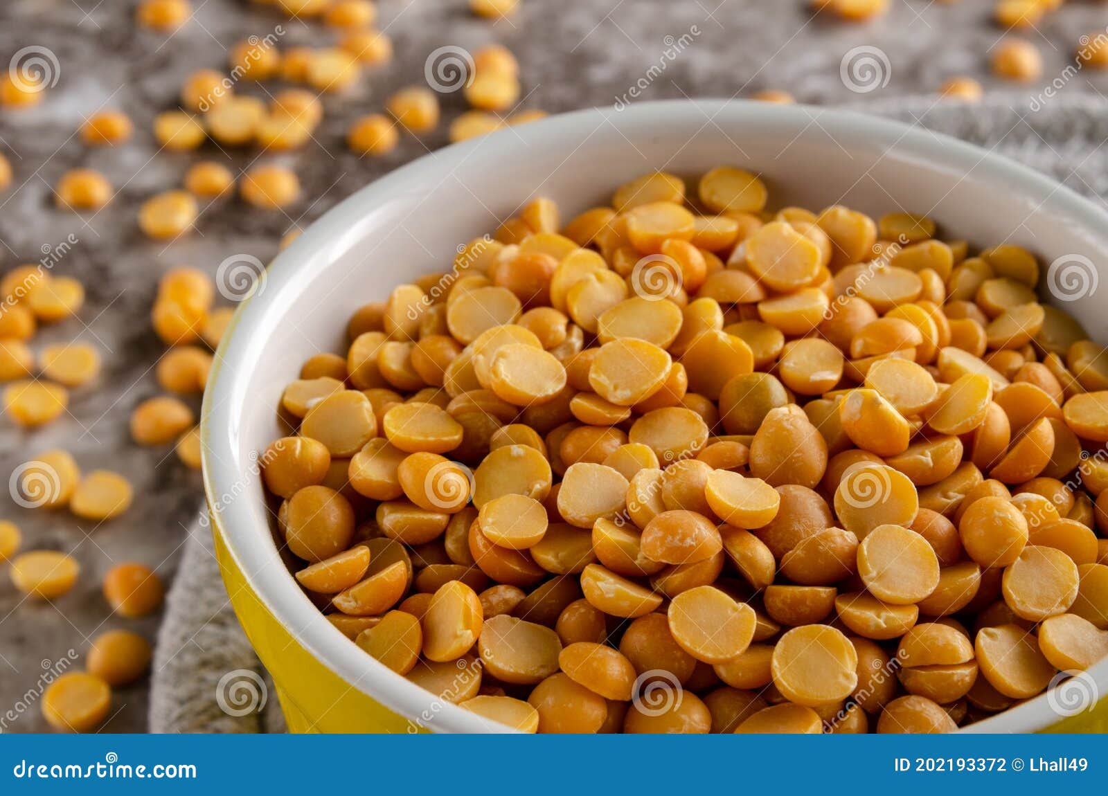Raw Yellow Split Peas in Bowl. Stock Photo - Image of vegetable ...