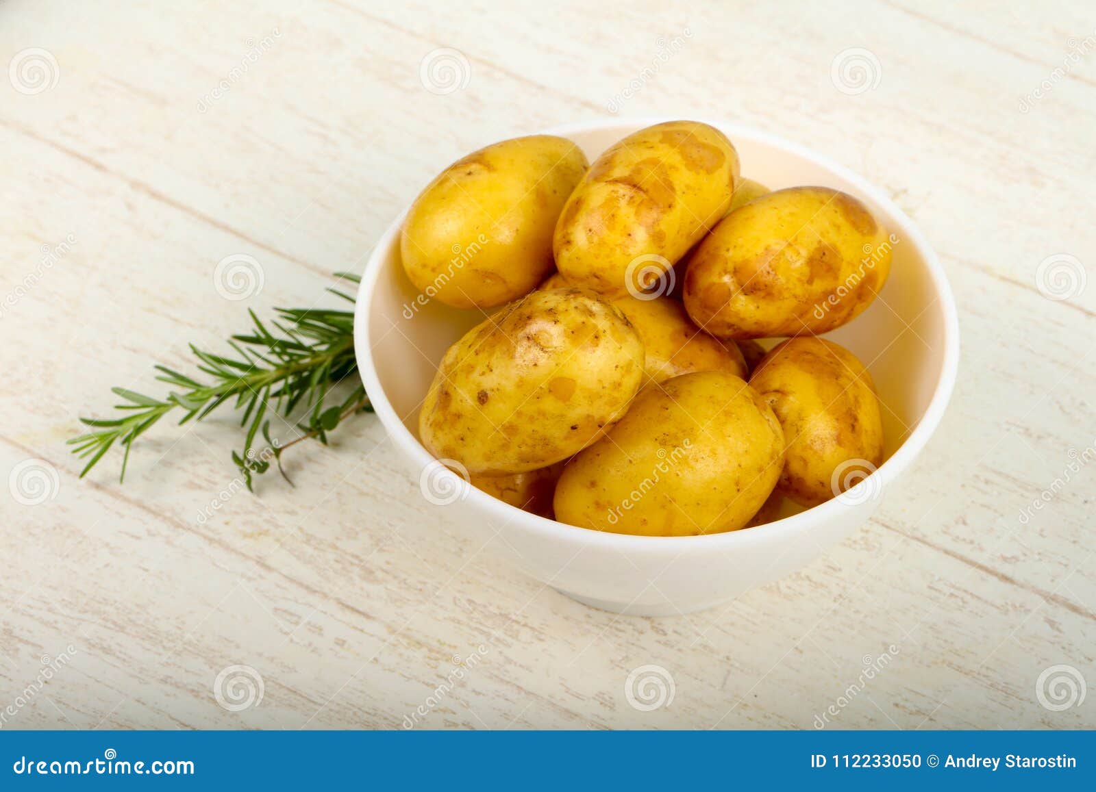 Raw young potato stock photo. Image of health, root - 112233050