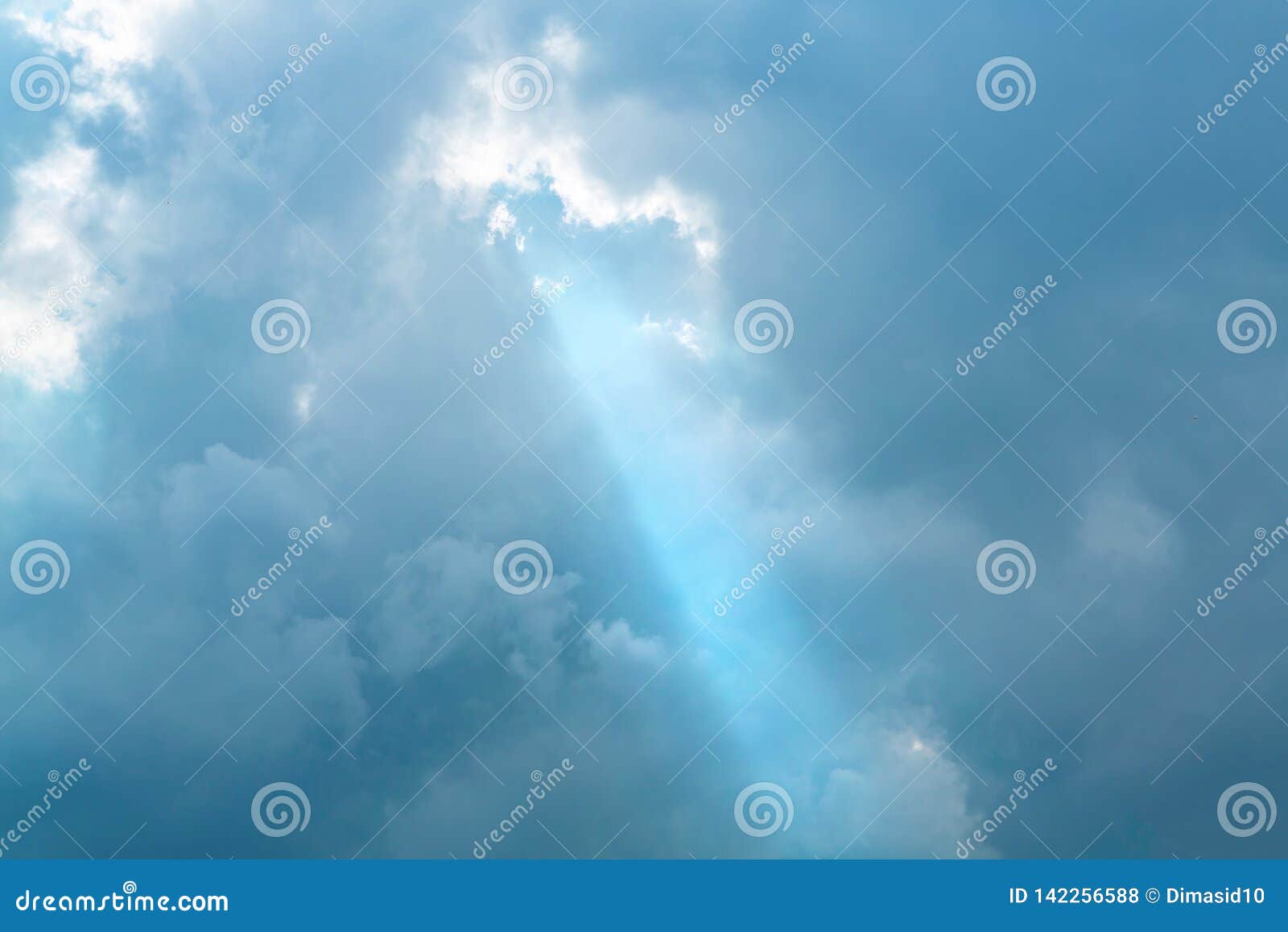 Ray Of Light Through The Clouds Stock Photo - Image of beautiful ...