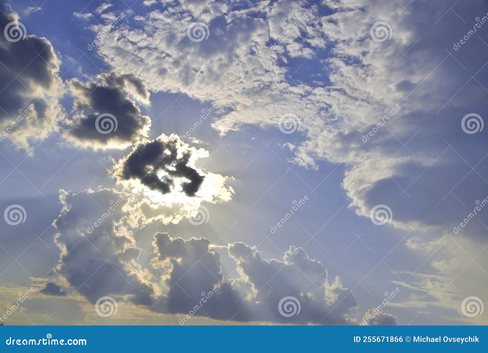 Ray Tracing of the Sun Hidden Behind a Cloud Stock Photo - Image of ...