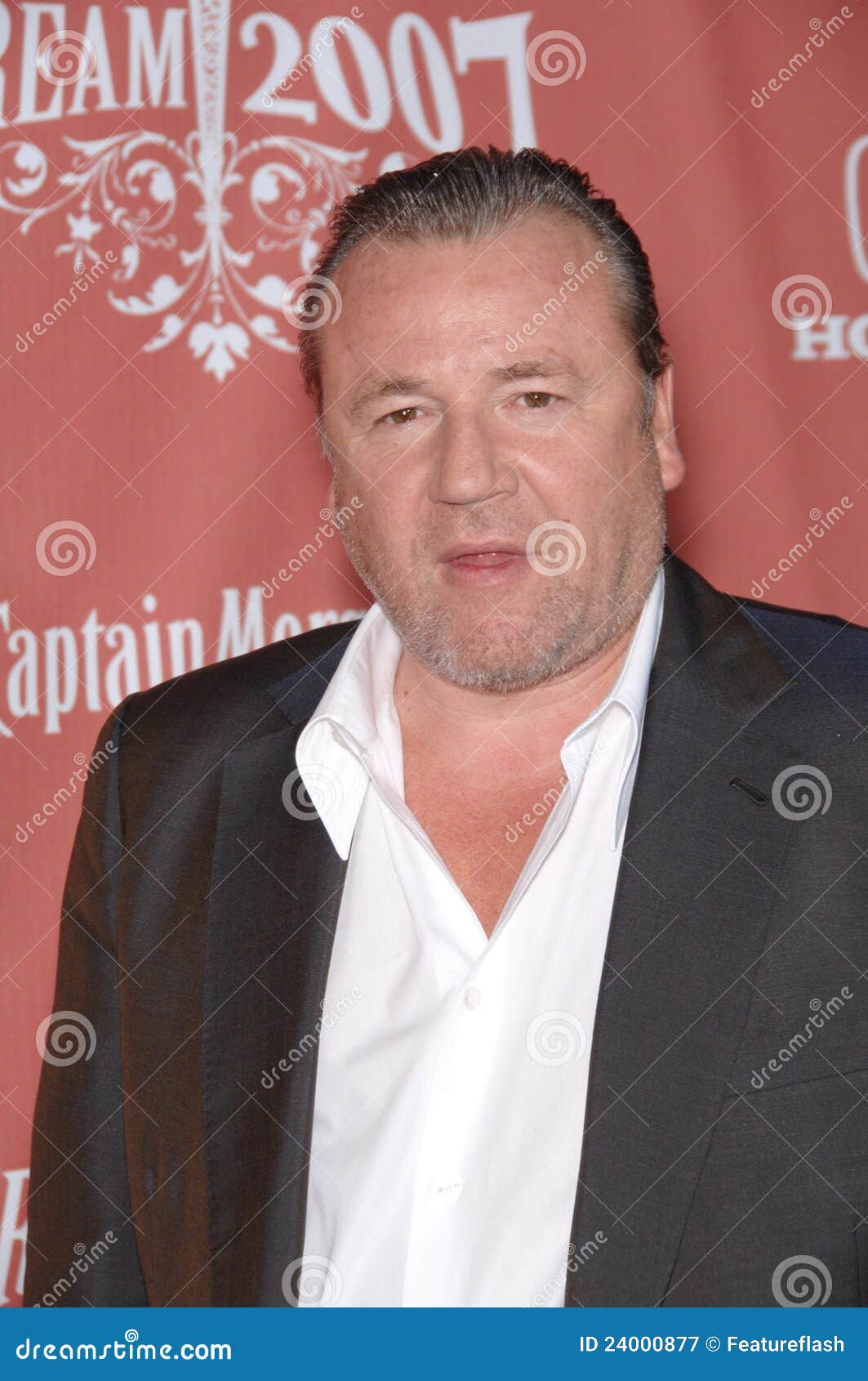 Ray Winstone editorial photography. Image of angeles - 24000877