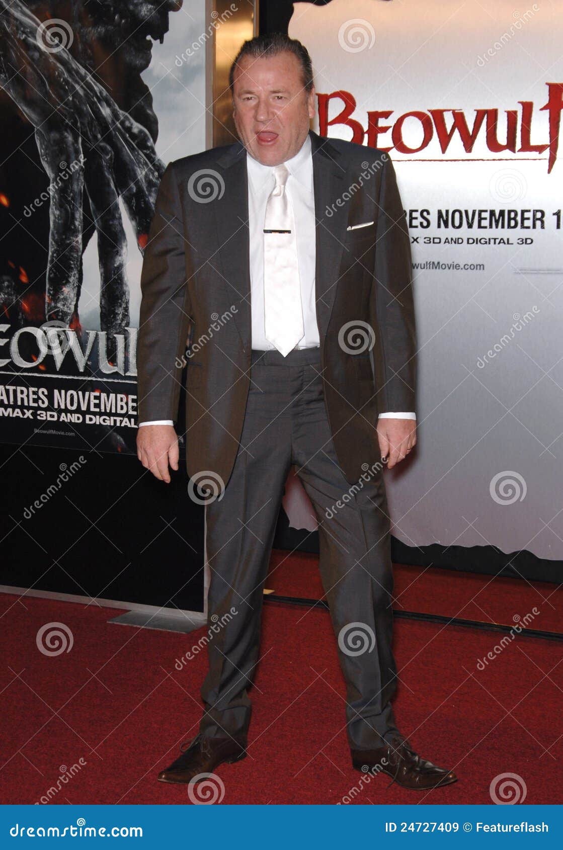 Ray Winstone editorial stock image. Image of theatre - 24727409