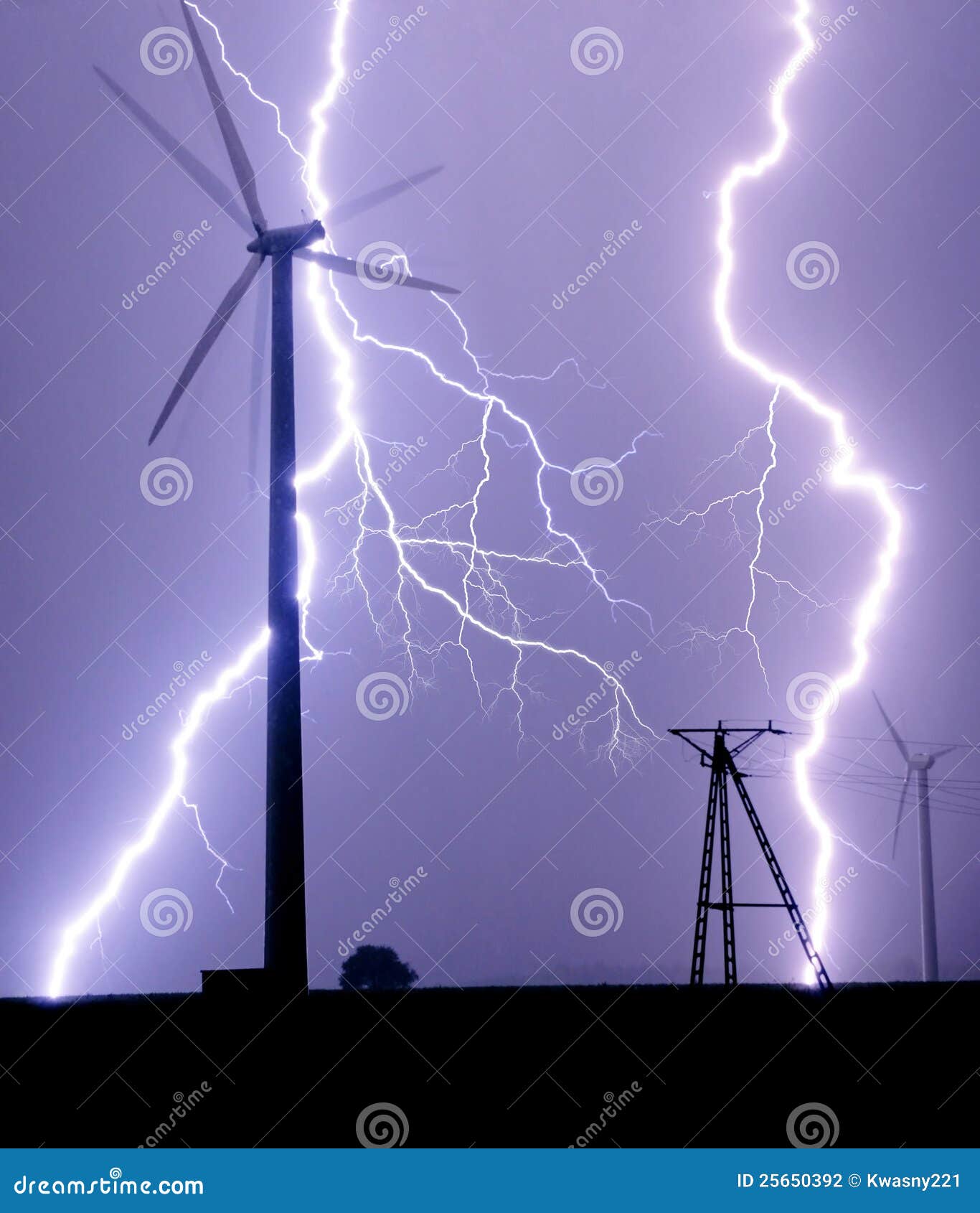 Rayo foto de archivo. Imagen de fuente, carga, protegido - 25650392