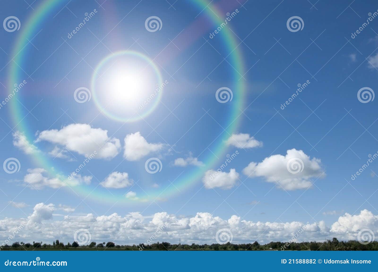 Rayo Del Cielo Azul Y Del Sol Foto de archivo - Imagen de campo, claro ...