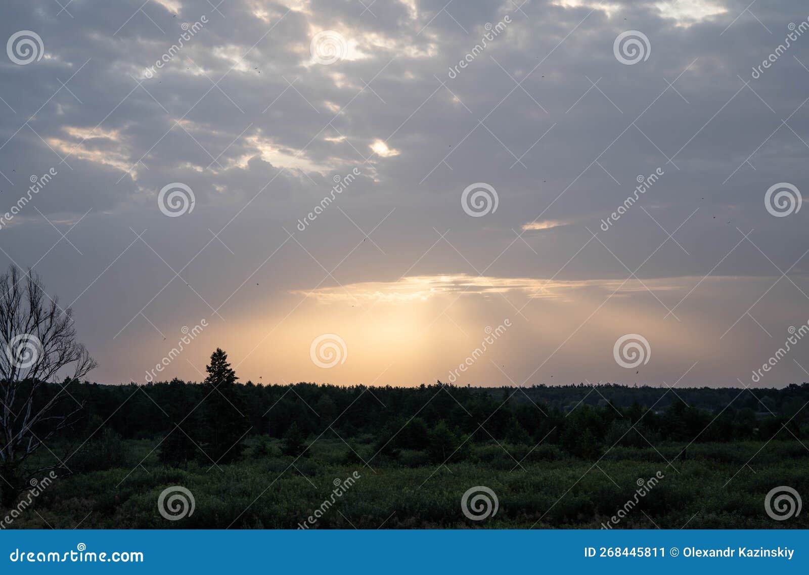 The Rays of the Sun Broke through the Clouds Stock Image - Image of ...