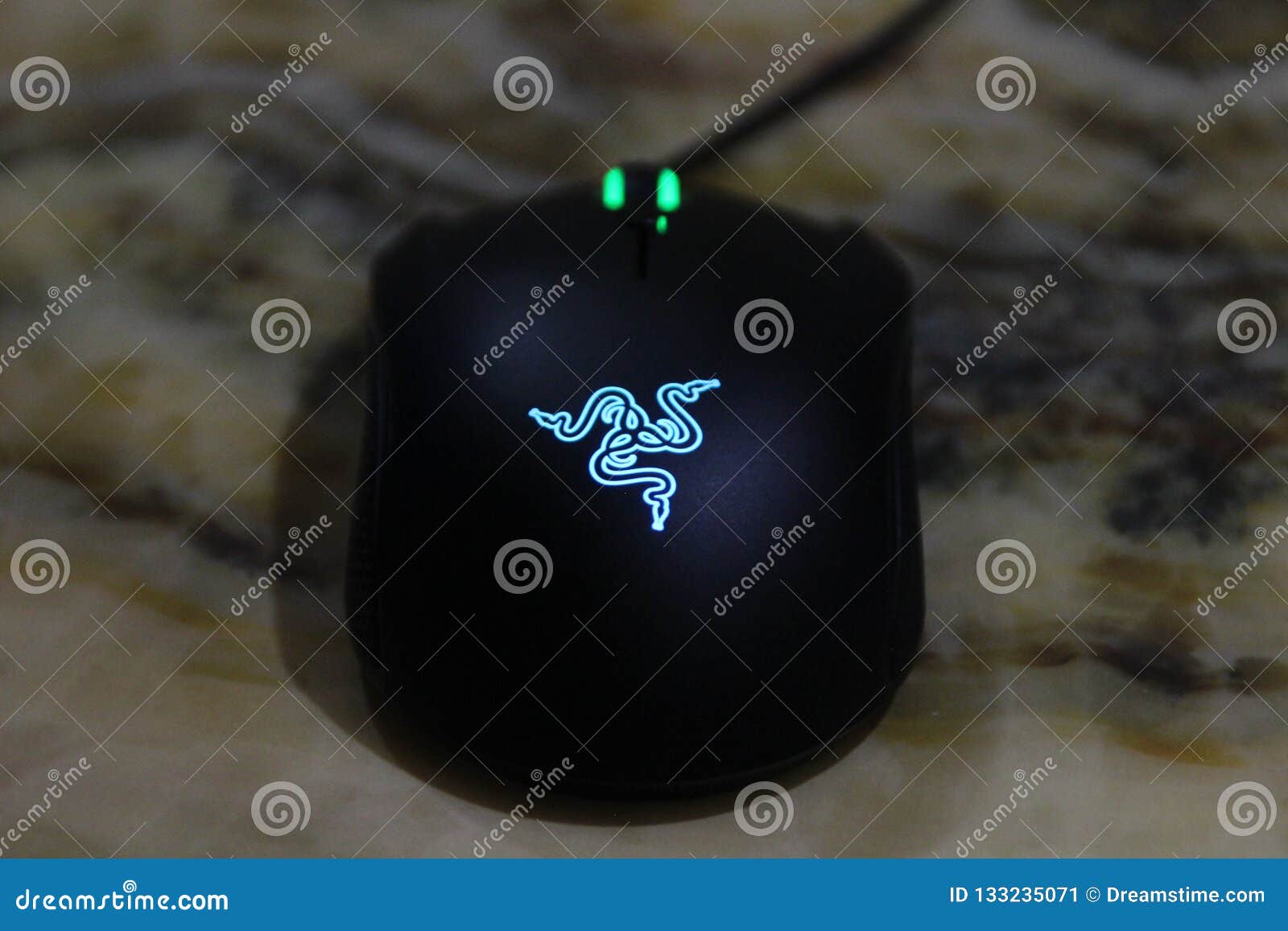 Razer abyssus v2 editorial photo. Image of 5000, form - 133235071