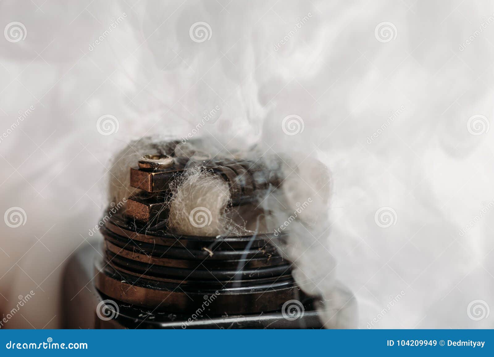 RDA Atomizer for Vaping or E-cigarette with Alien Clapton Coil, Process ...