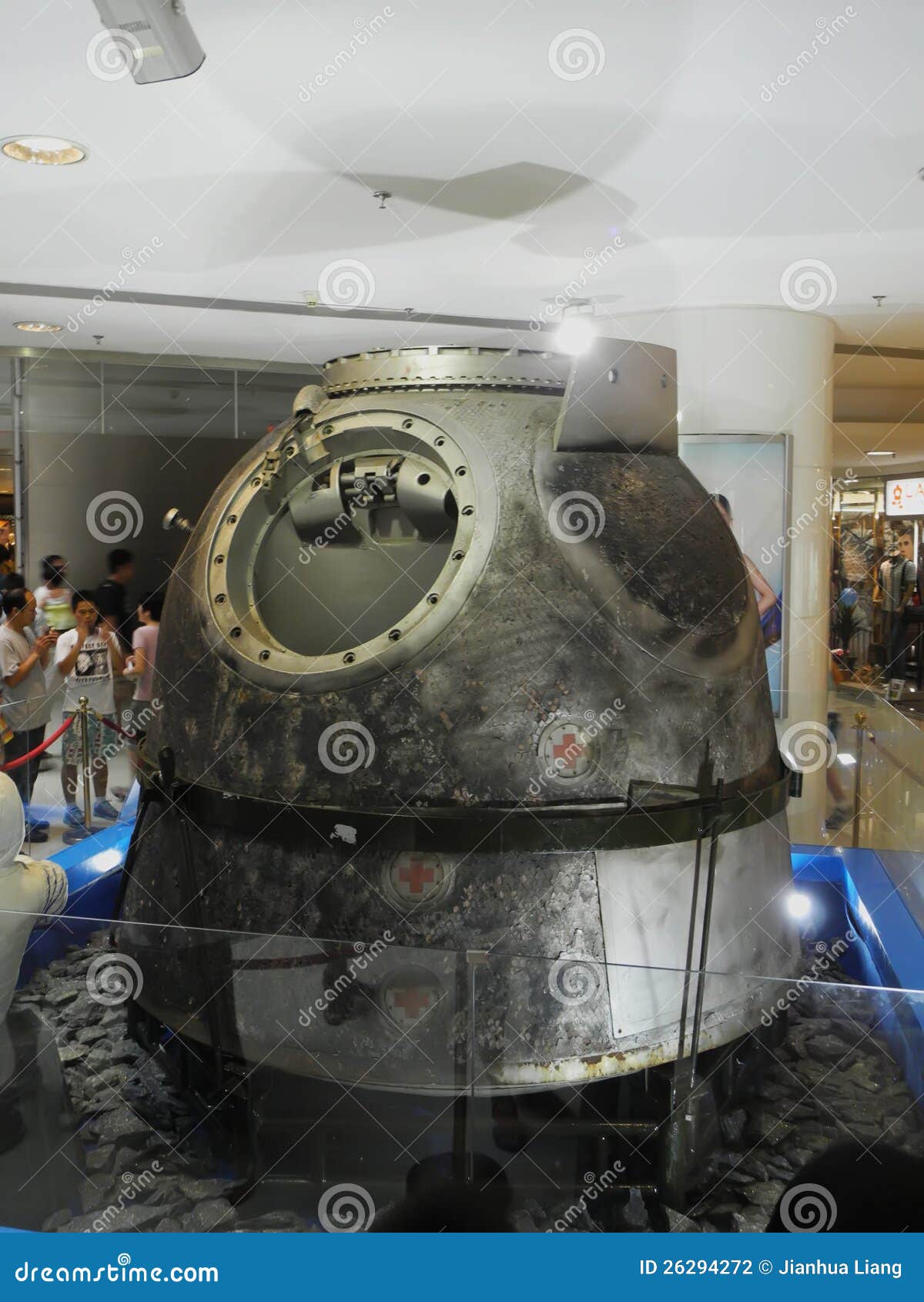 The Re-entry Module of Shenzhou-7 Spacecraft Editorial Photography ...