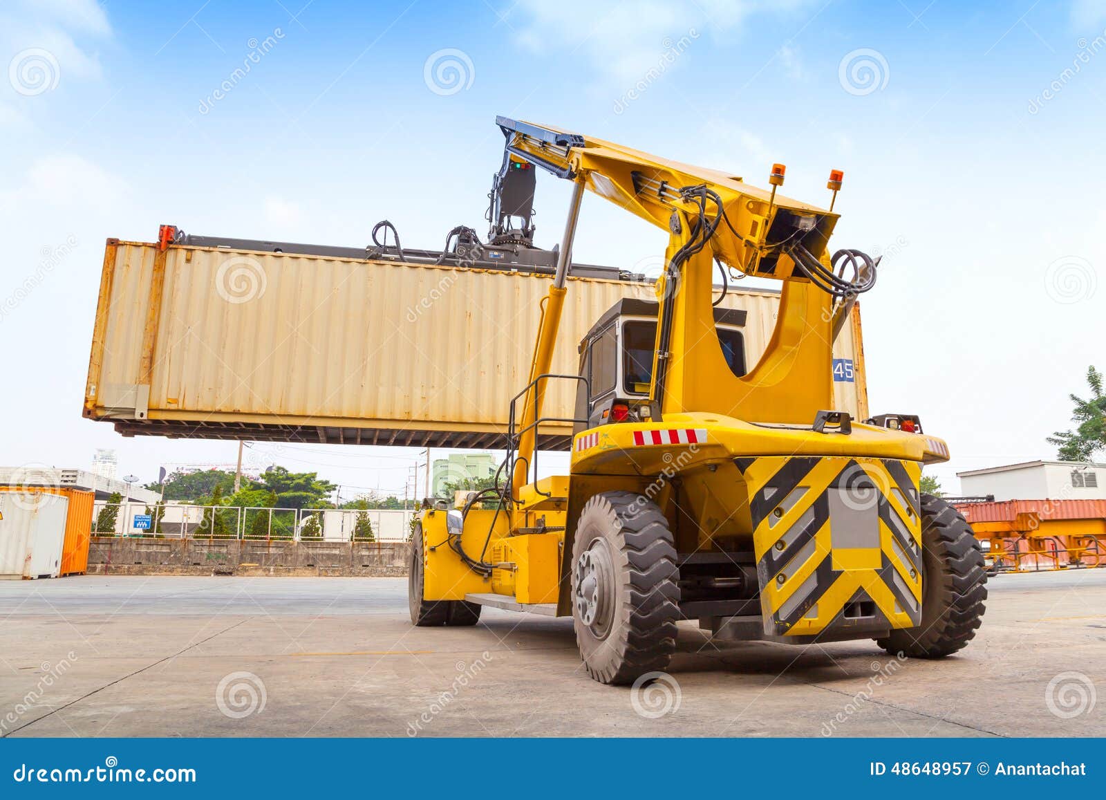 Reach-stacker stock image. Image of dock, export, arranging - 48648957