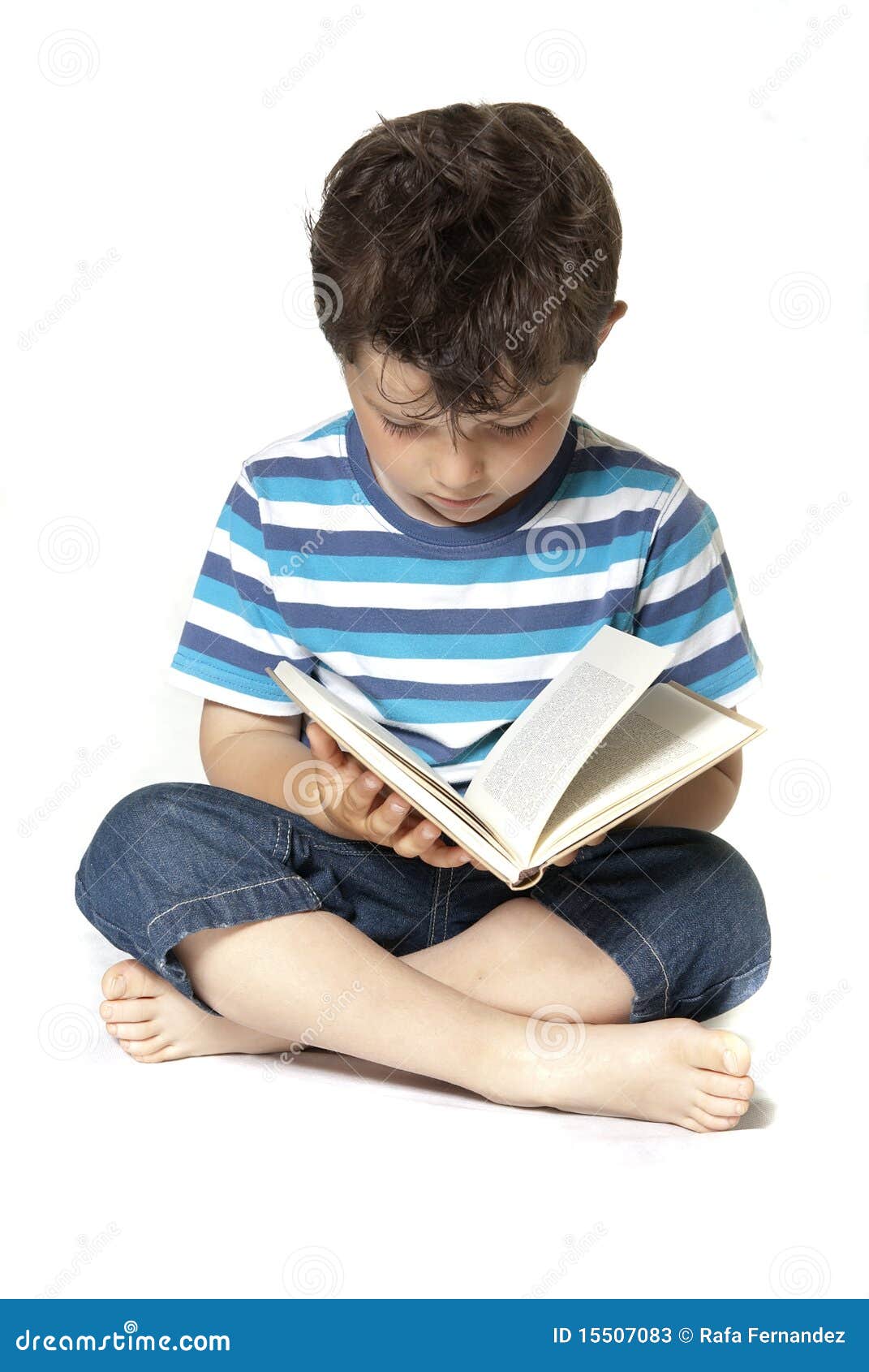 Reading a book stock image. Image of familia, person - 15507083