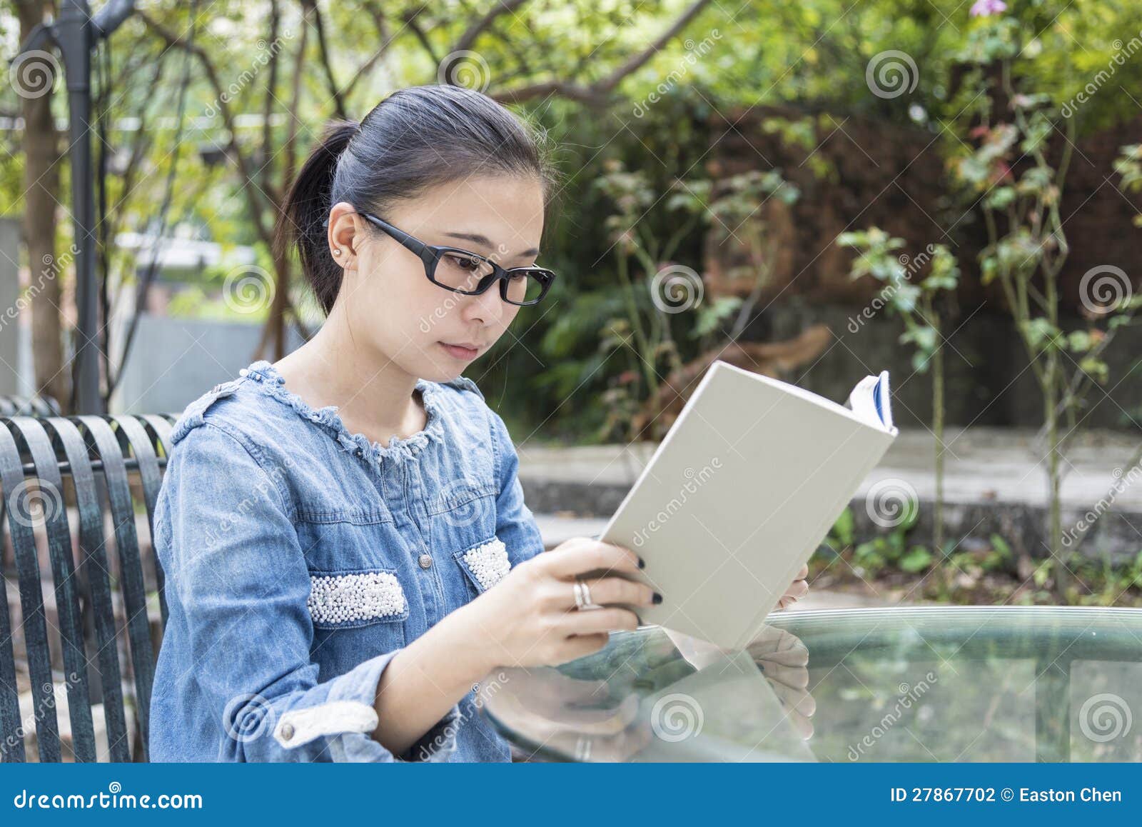 The reading girl stock photo. Image of girl, reading - 27867702
