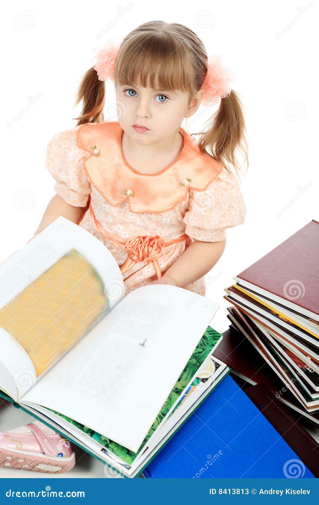 Reading Girl Picture. Image: 8413813